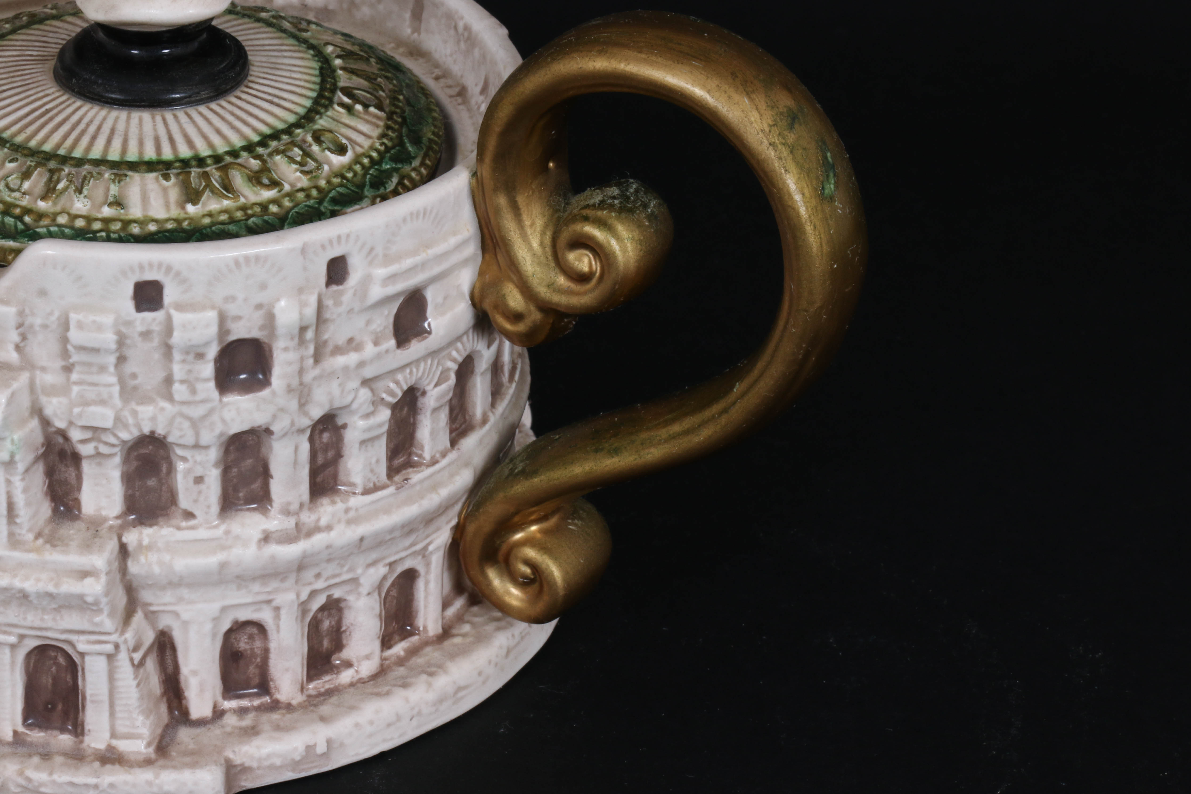 Fitz & Floyd "Famous Landmarks Around the World" Ceramic Teapots | EBTH