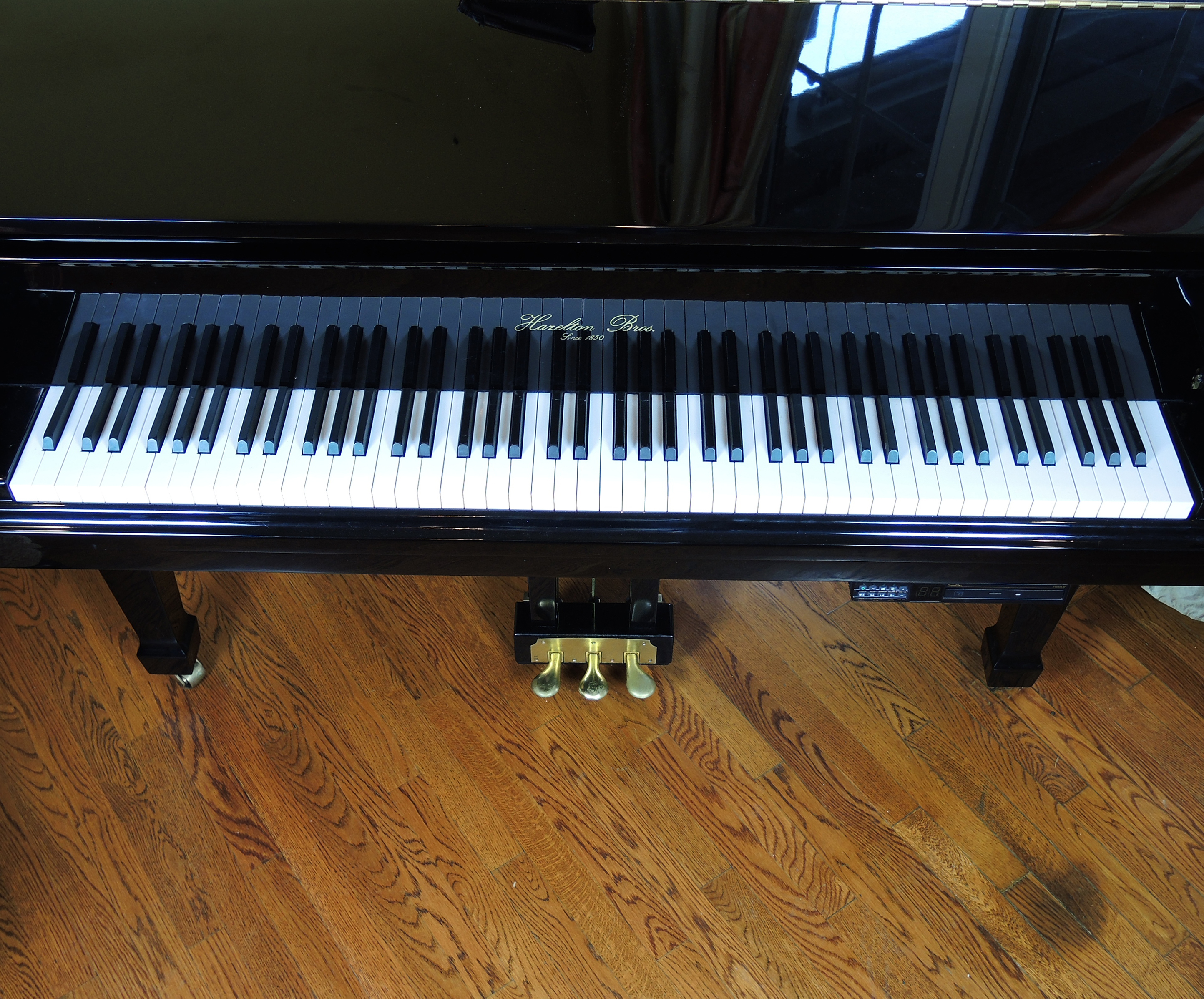 Hazelton Bros. HB-140 Baby Grand Piano with Bench and PianoDisc System ...