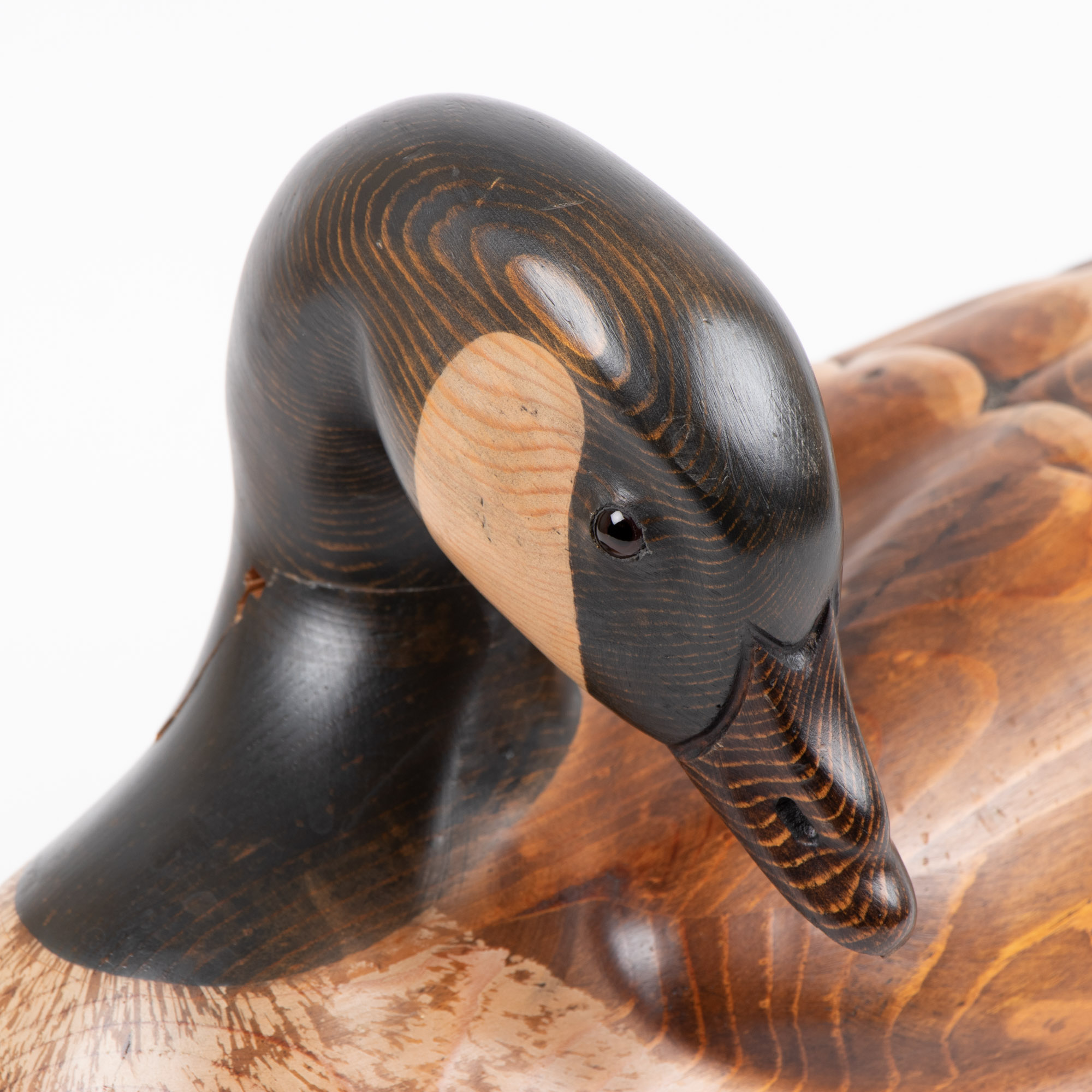 Tom Taber Carved and Painted Canadian Goose Decoy | EBTH