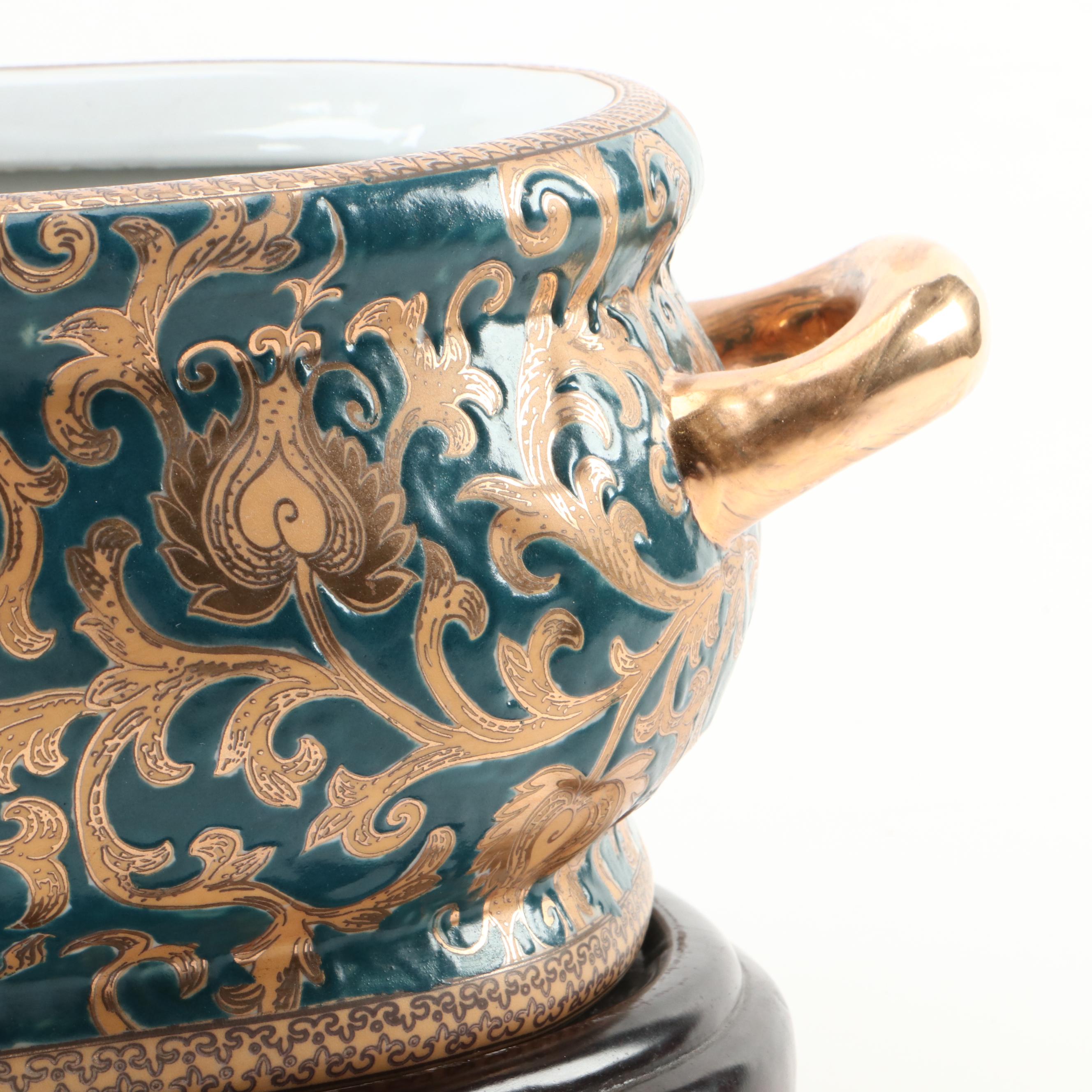 Chinese Oriental Accent Hand-Painted Ceramic Foot Bath with Base | EBTH