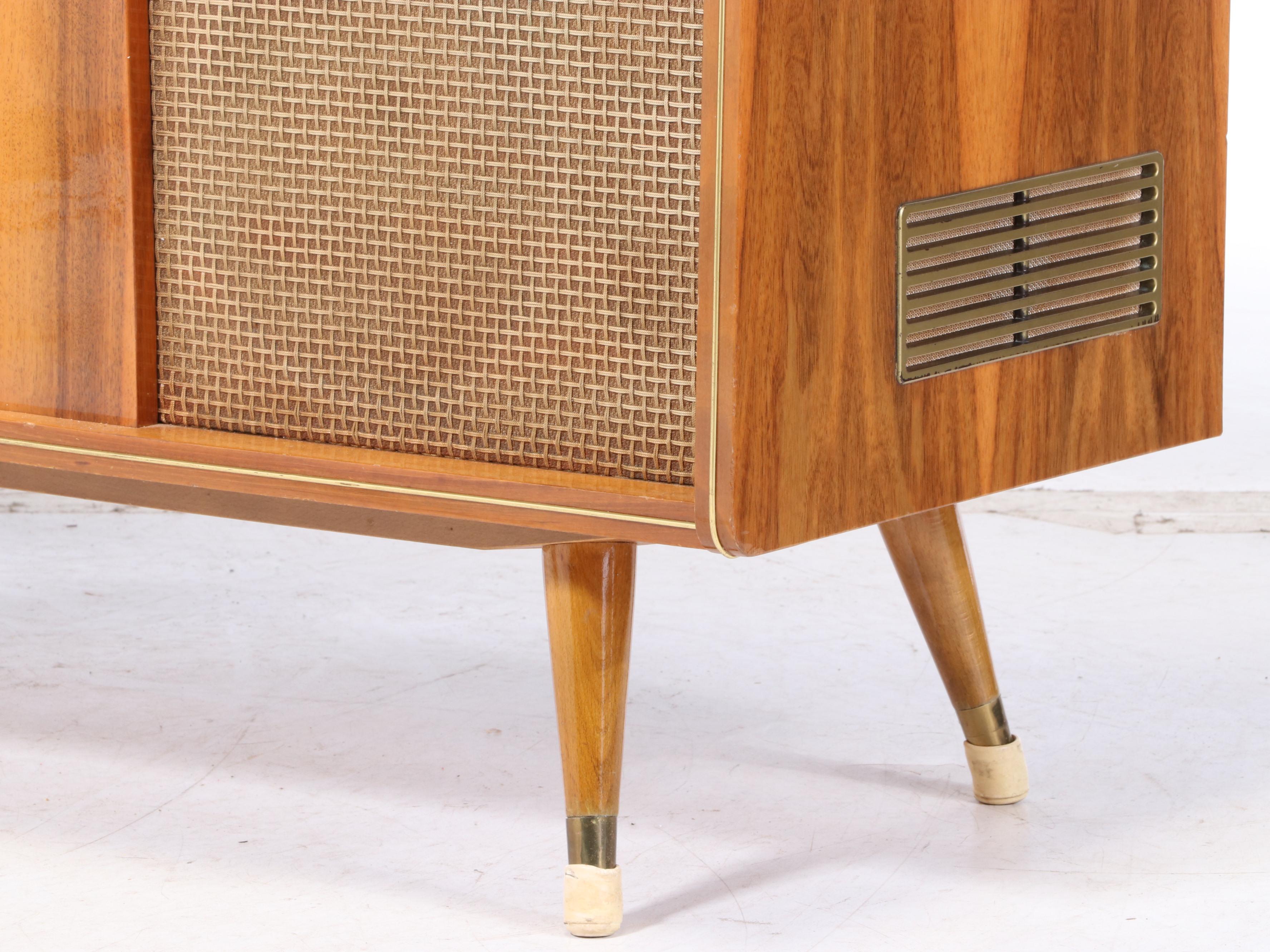 Telefunken "Radio-Phono-Console 1212" in Mid Century Modern Walnut ...