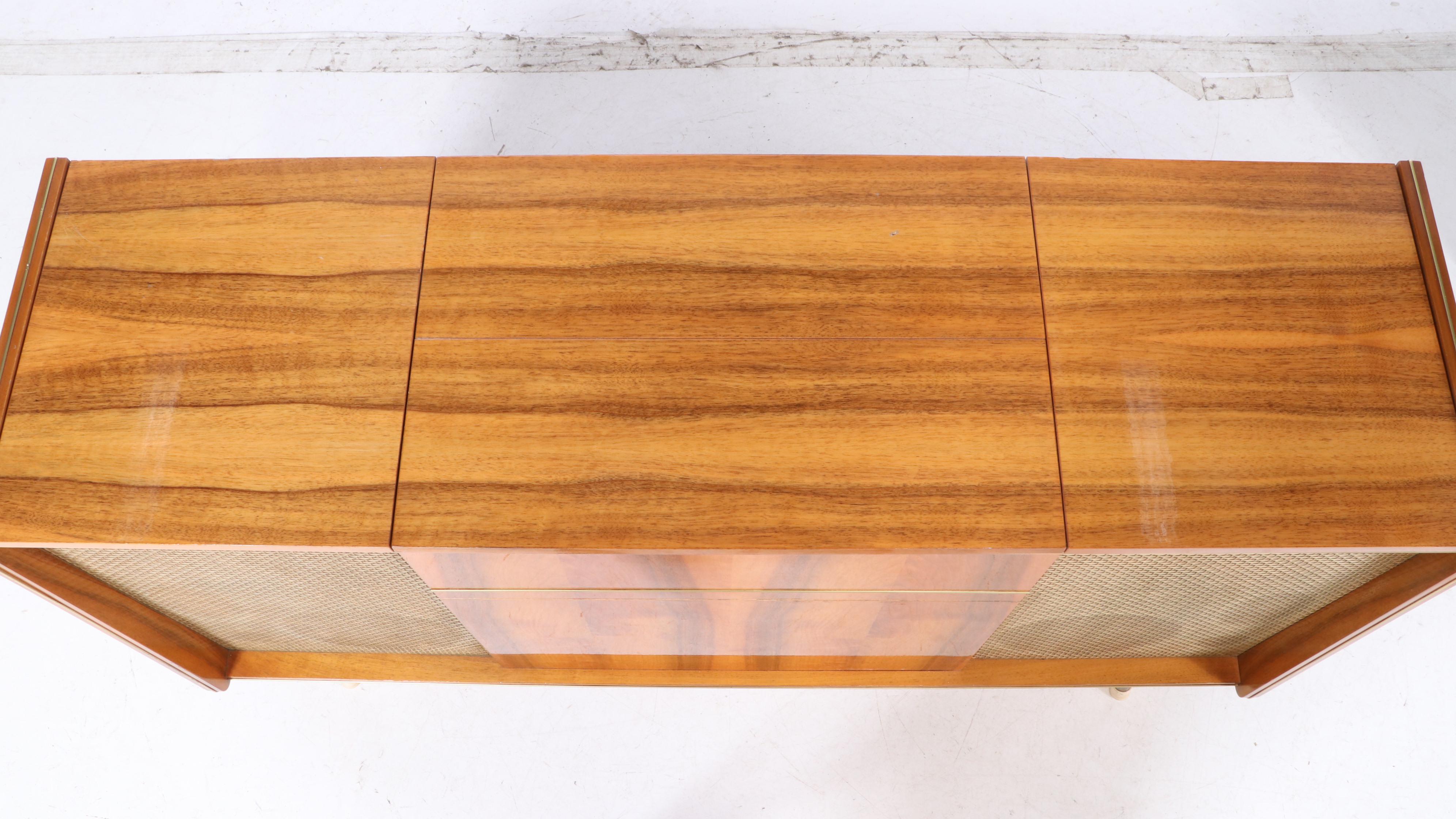 Telefunken "Radio-Phono-Console 1212" in Mid Century Modern Walnut ...