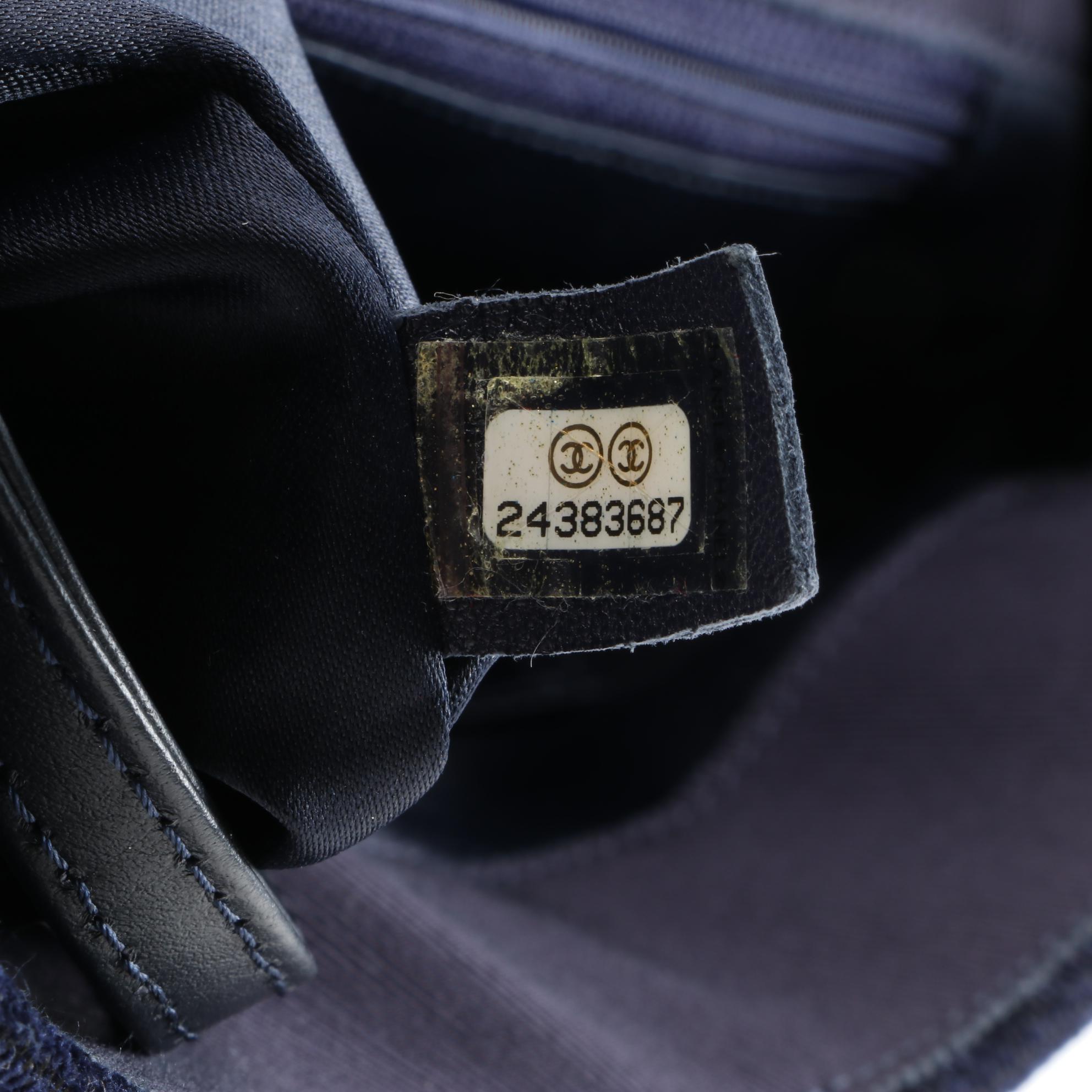 Chanel Paris Quilted Cosmopolite Stroller in Navy Wool Velvet | EBTH