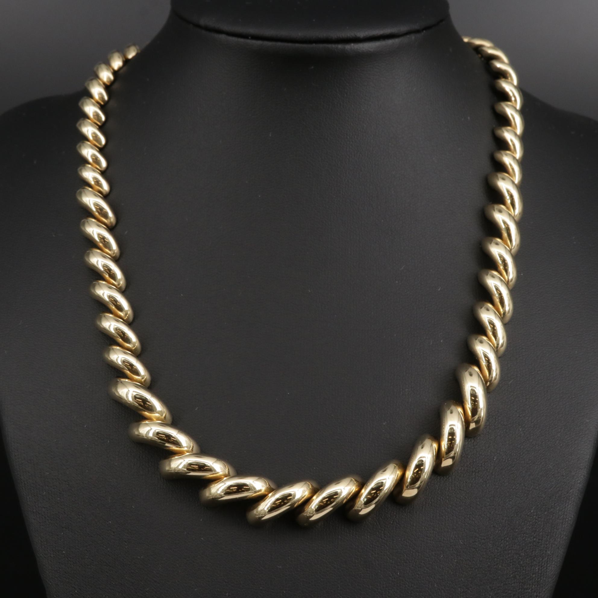 14K Gold Graduated San Marco Chain Necklace | EBTH