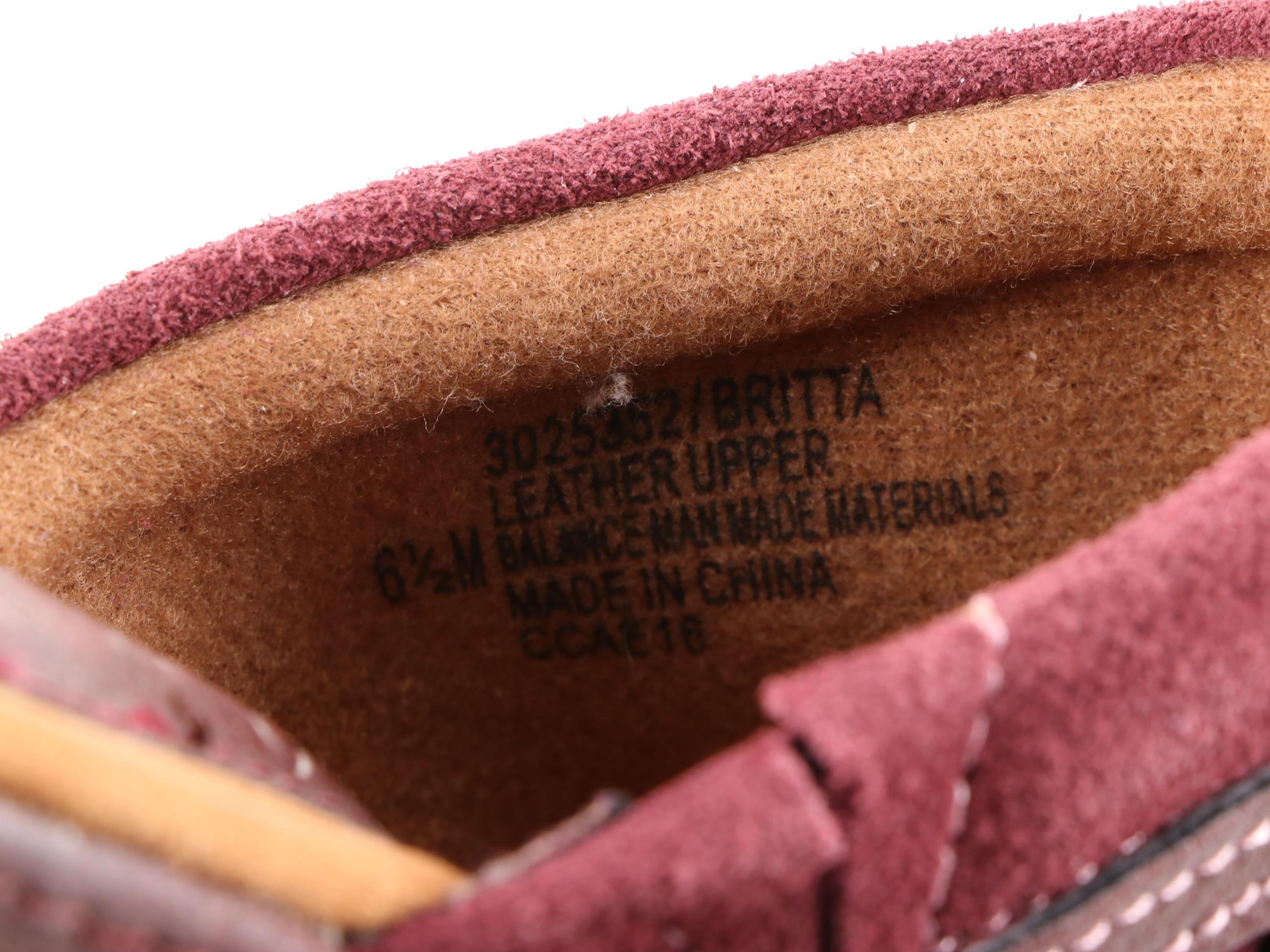 Eürosoft by Söfft and Softspots Suede and Leather Clogs | EBTH