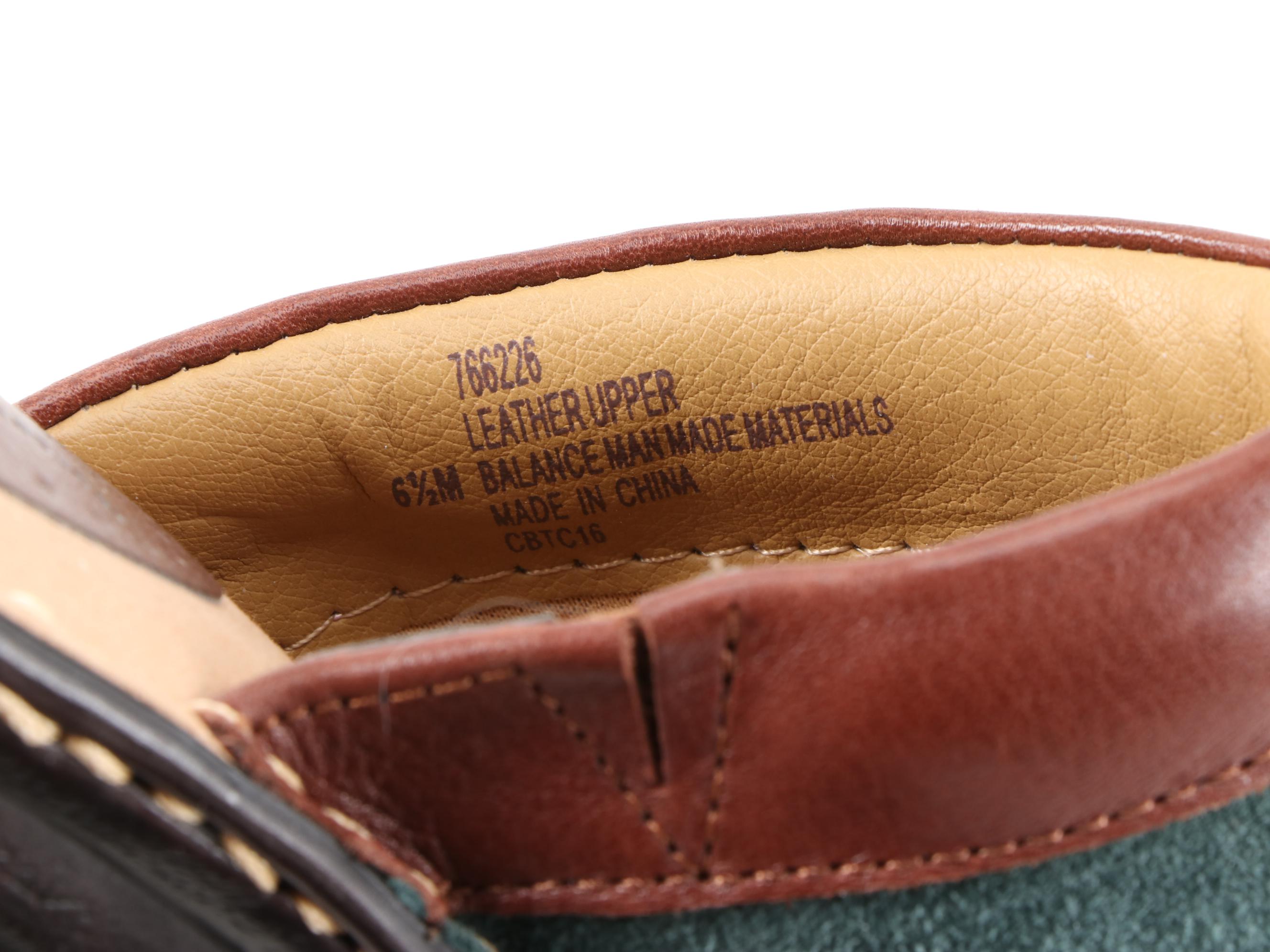 Eürosoft by Söfft and Softspots Suede and Leather Clogs | EBTH