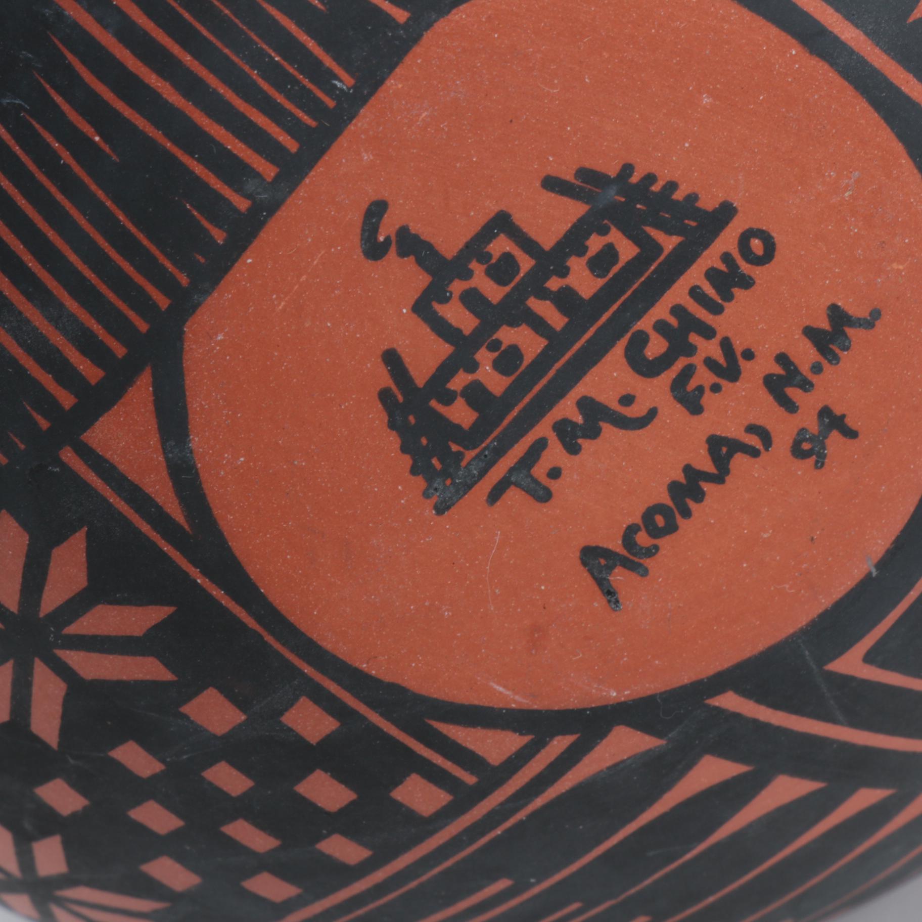 Terrance M. Chino Acoma Pueblo Pottery Vase, 1994 | EBTH