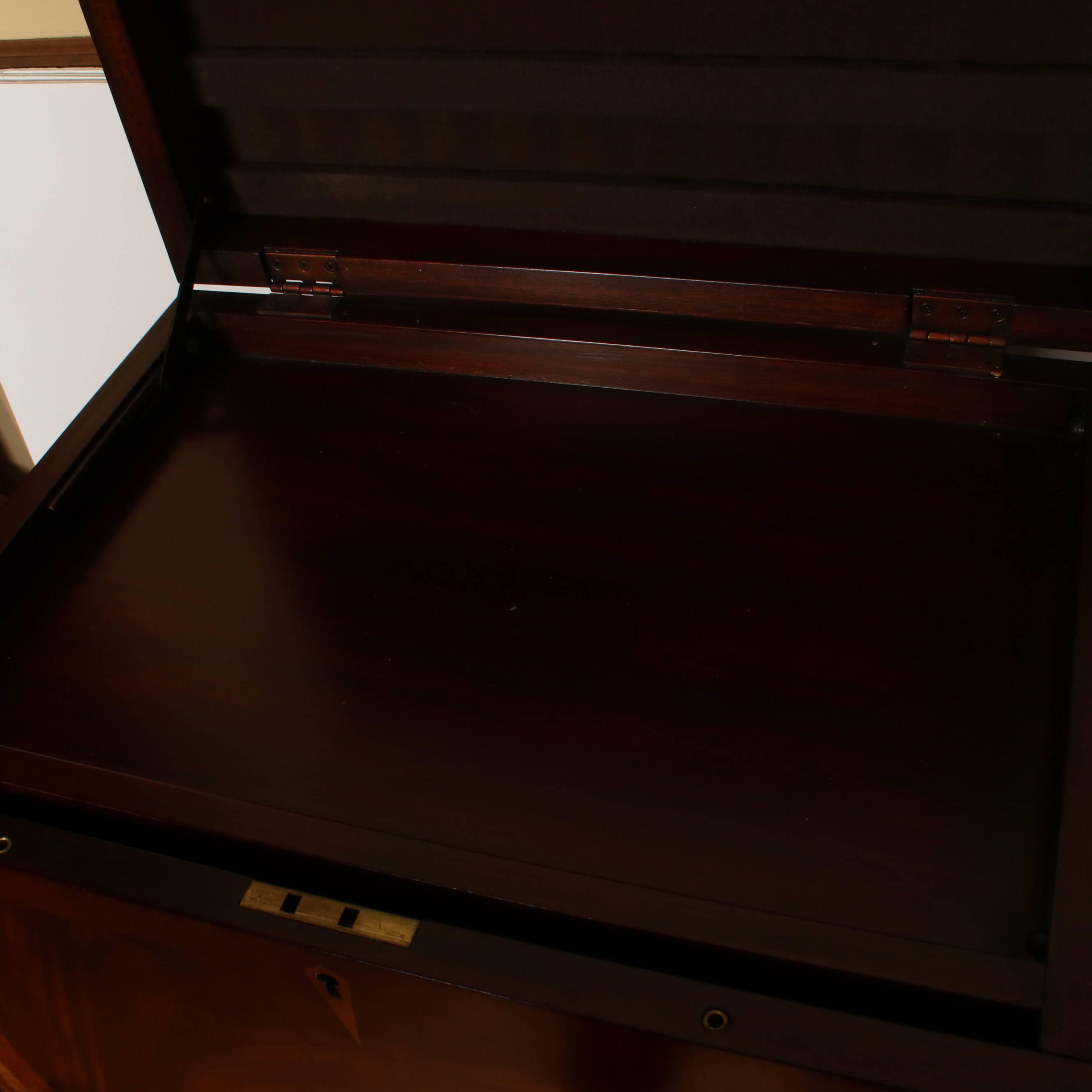 Henkel-Harris Federal Style Inlaid Mahogany Standing Silver Chest | EBTH