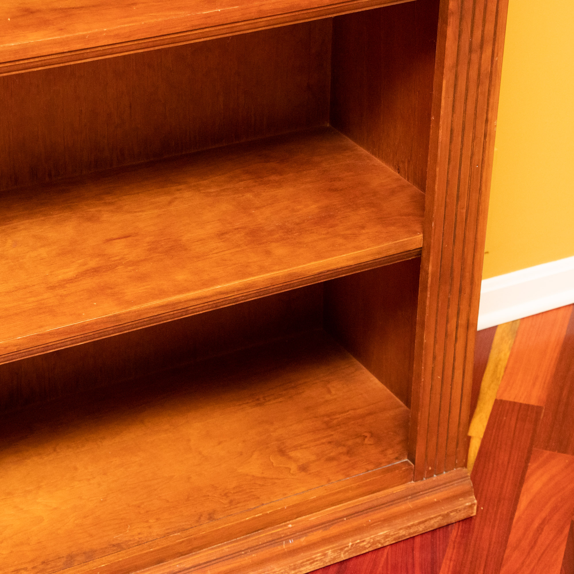 Cherry Fluted Pilaster Bookcase | EBTH