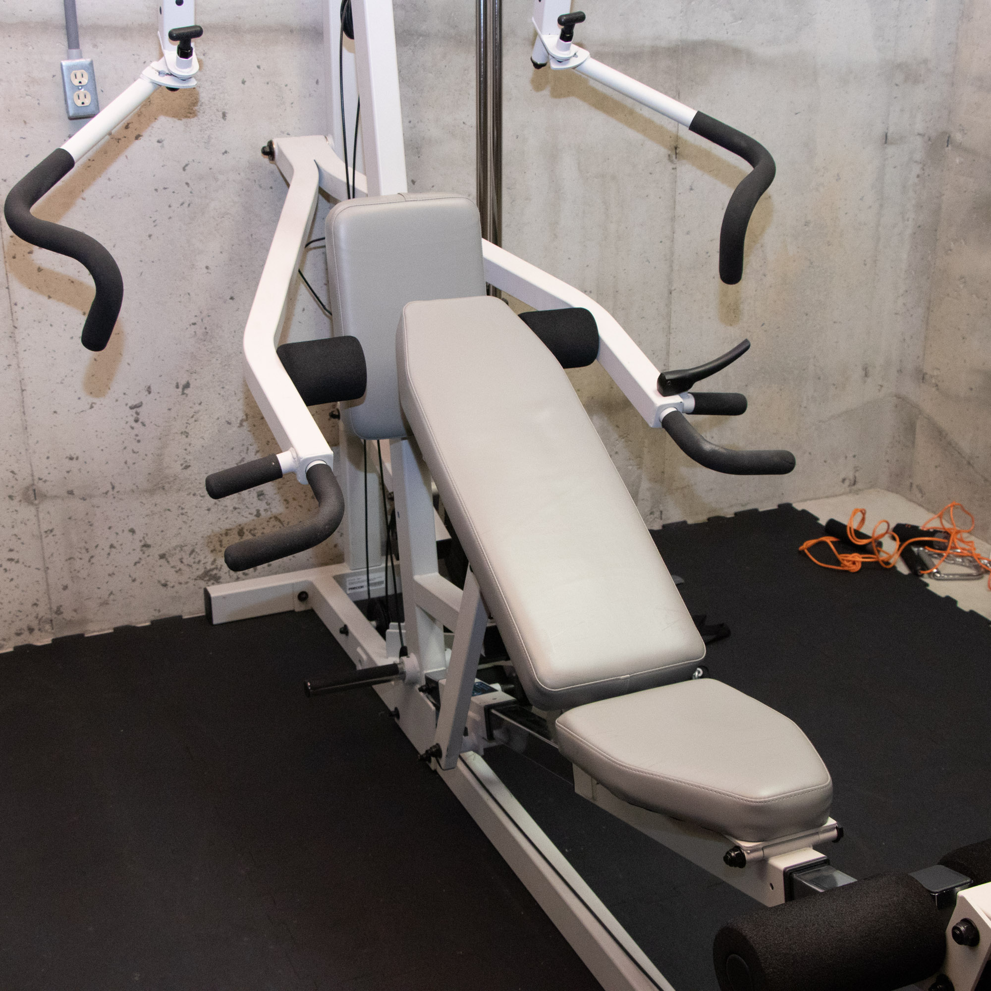 Pacific Fitness/Precor "Solana" Multi-Exercise Strength Training Home ...