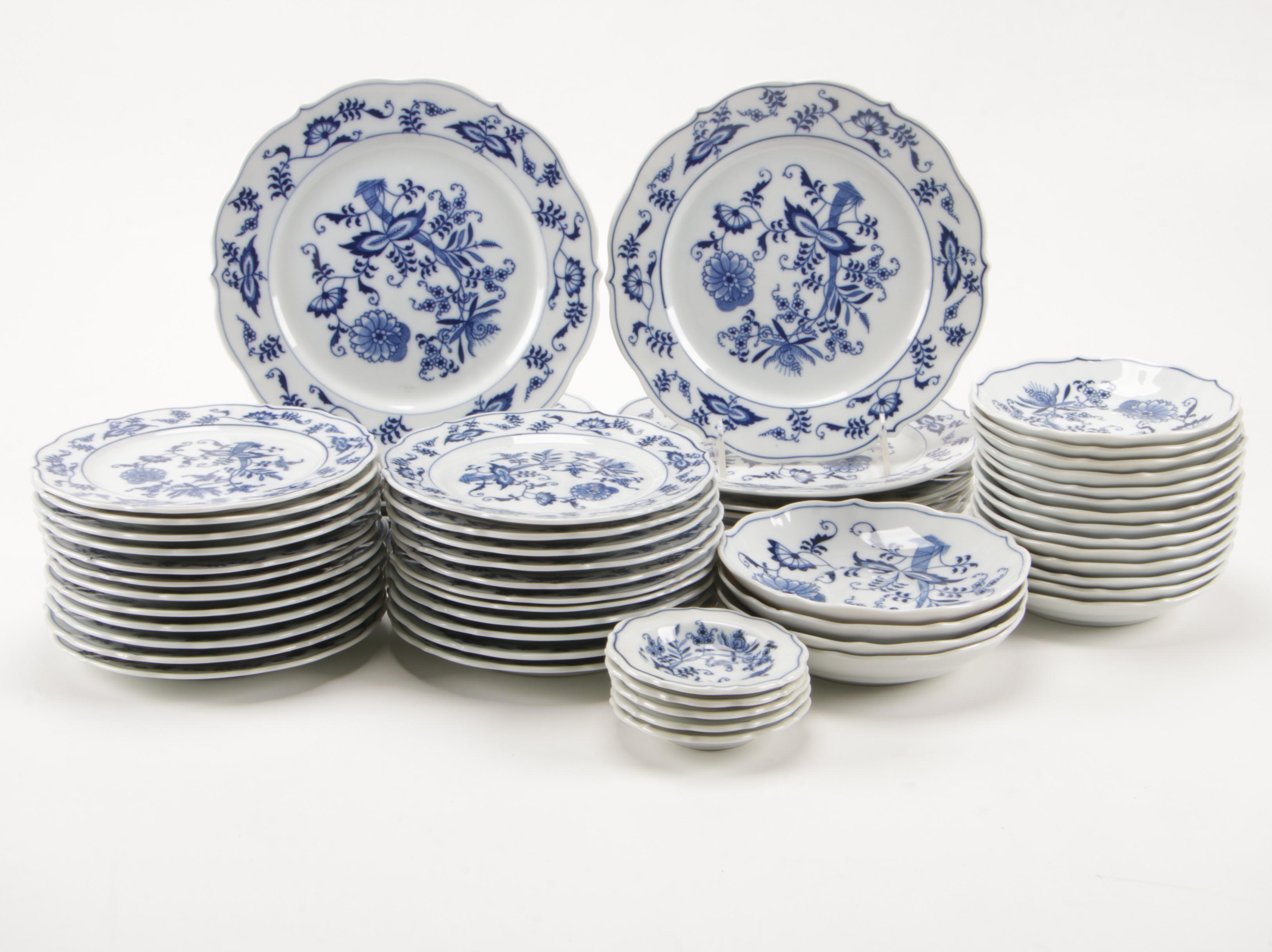 Blue Danube Porcelain Dinnerware and Accessories | EBTH