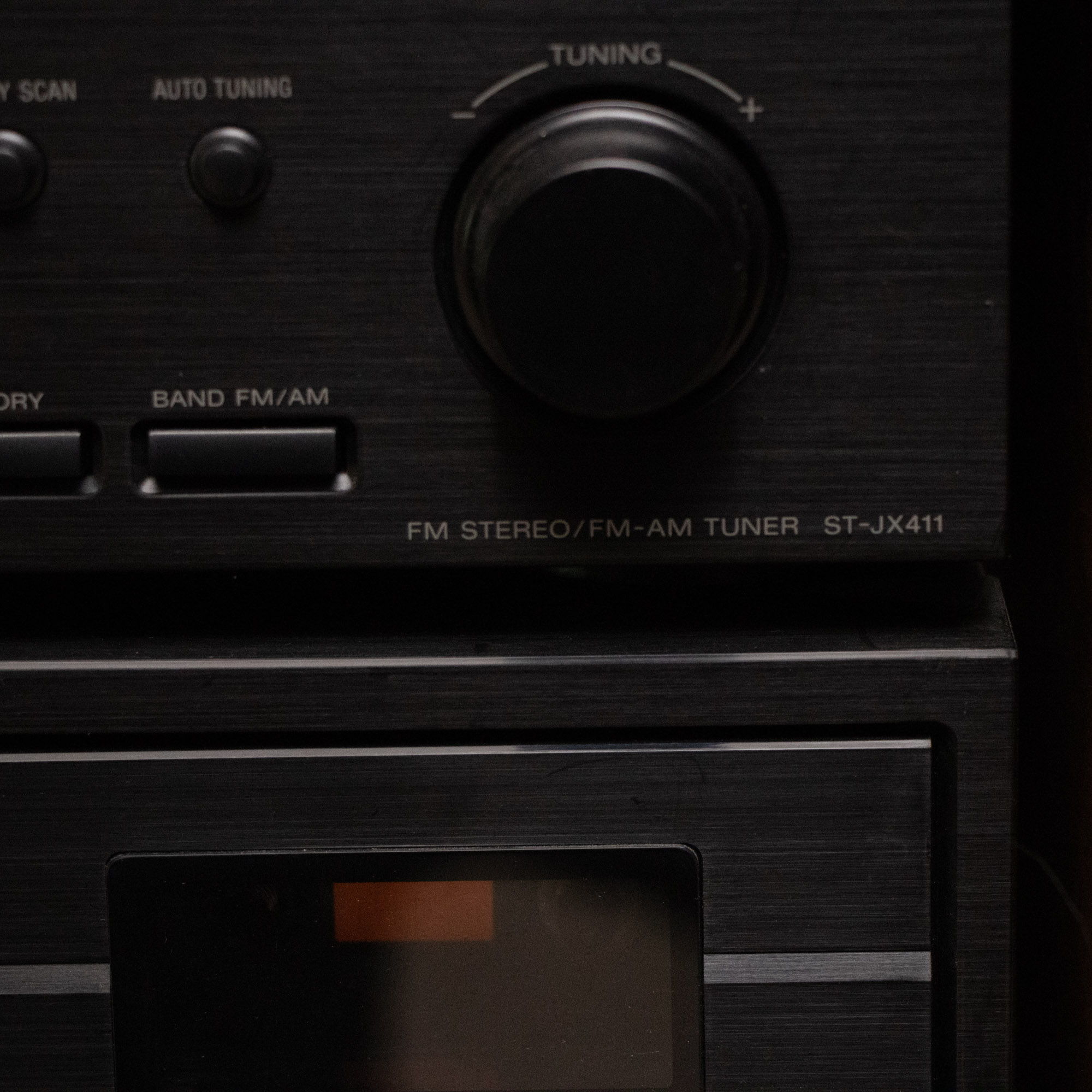 Sony Home Stereo Unit with 3 Way Speaker System and Digital Dolby ...