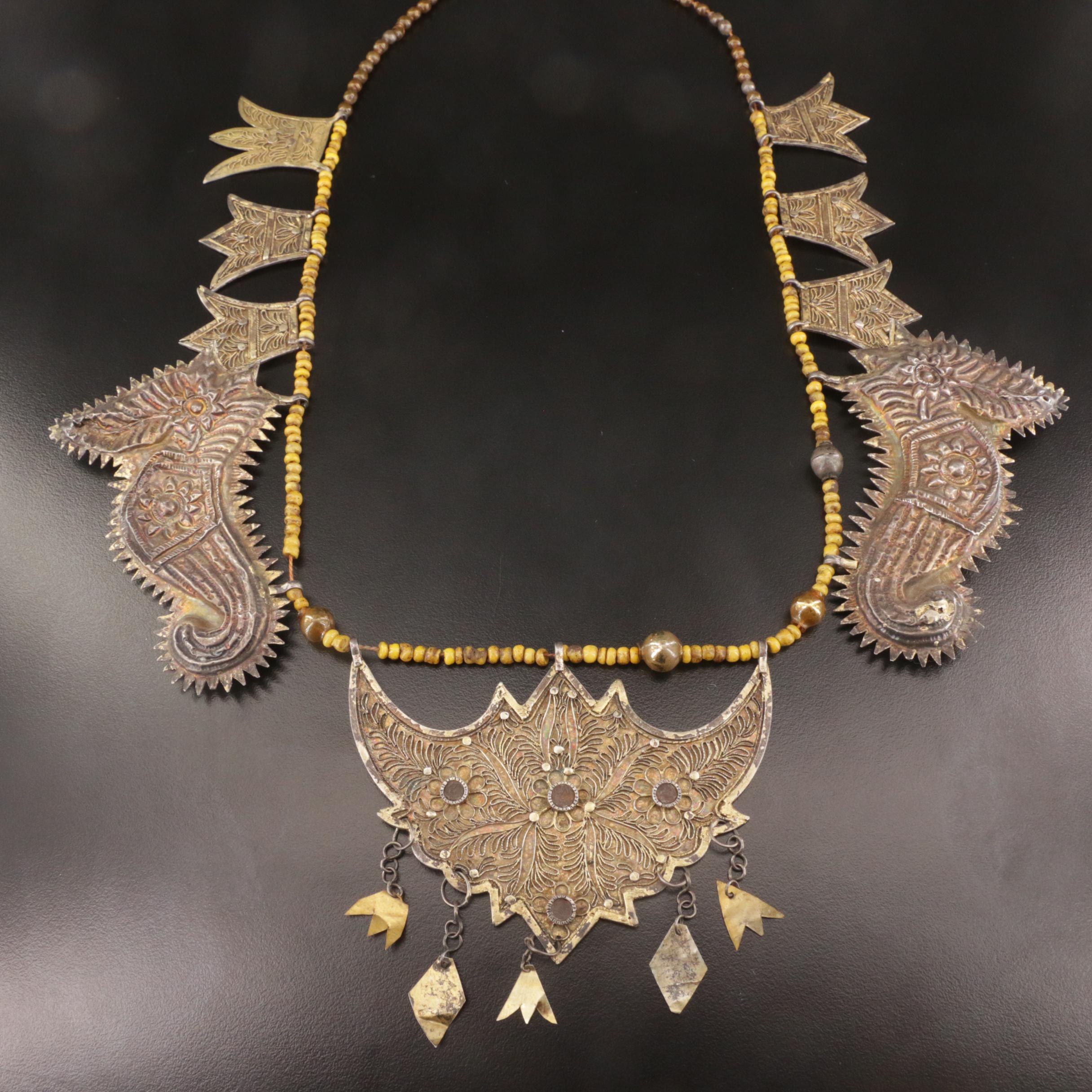 Minangkabau Tribe Sterling Silver Necklace with Beaded Accents | EBTH