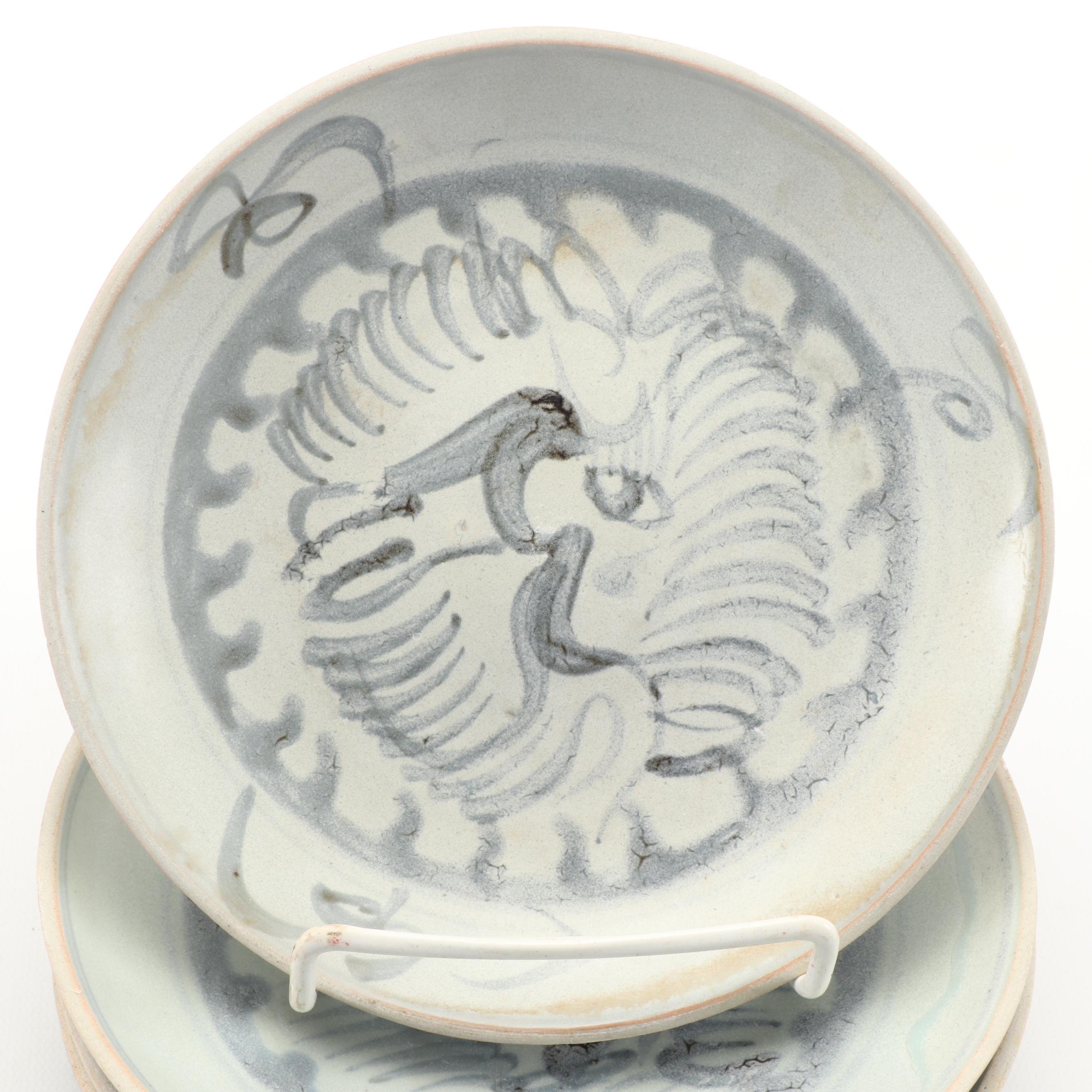 Chinese Swatow Ware Footed Bowls | EBTH