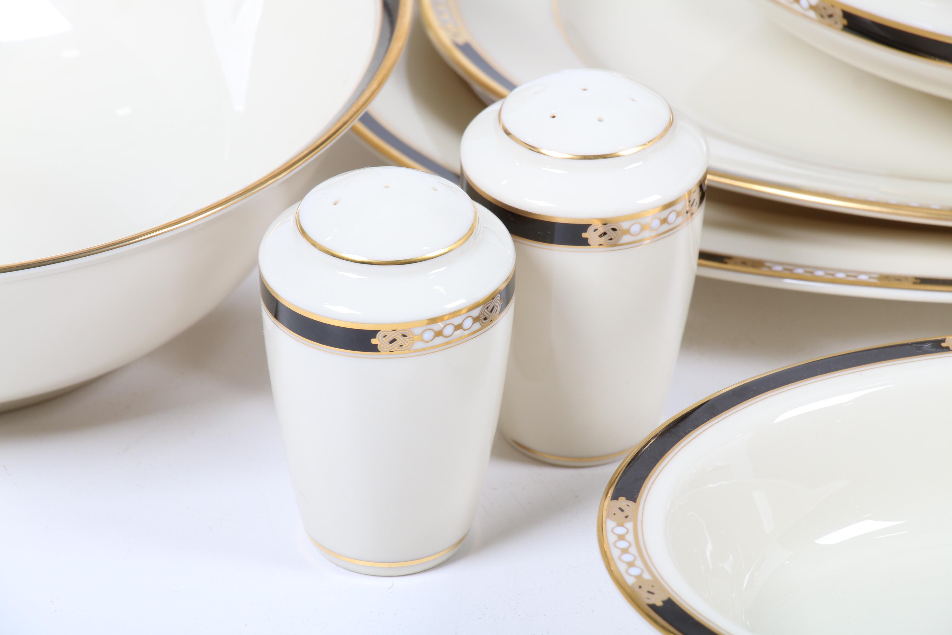 Lenox "Hancock" Presidential Collection Porcelain Serveware | EBTH
