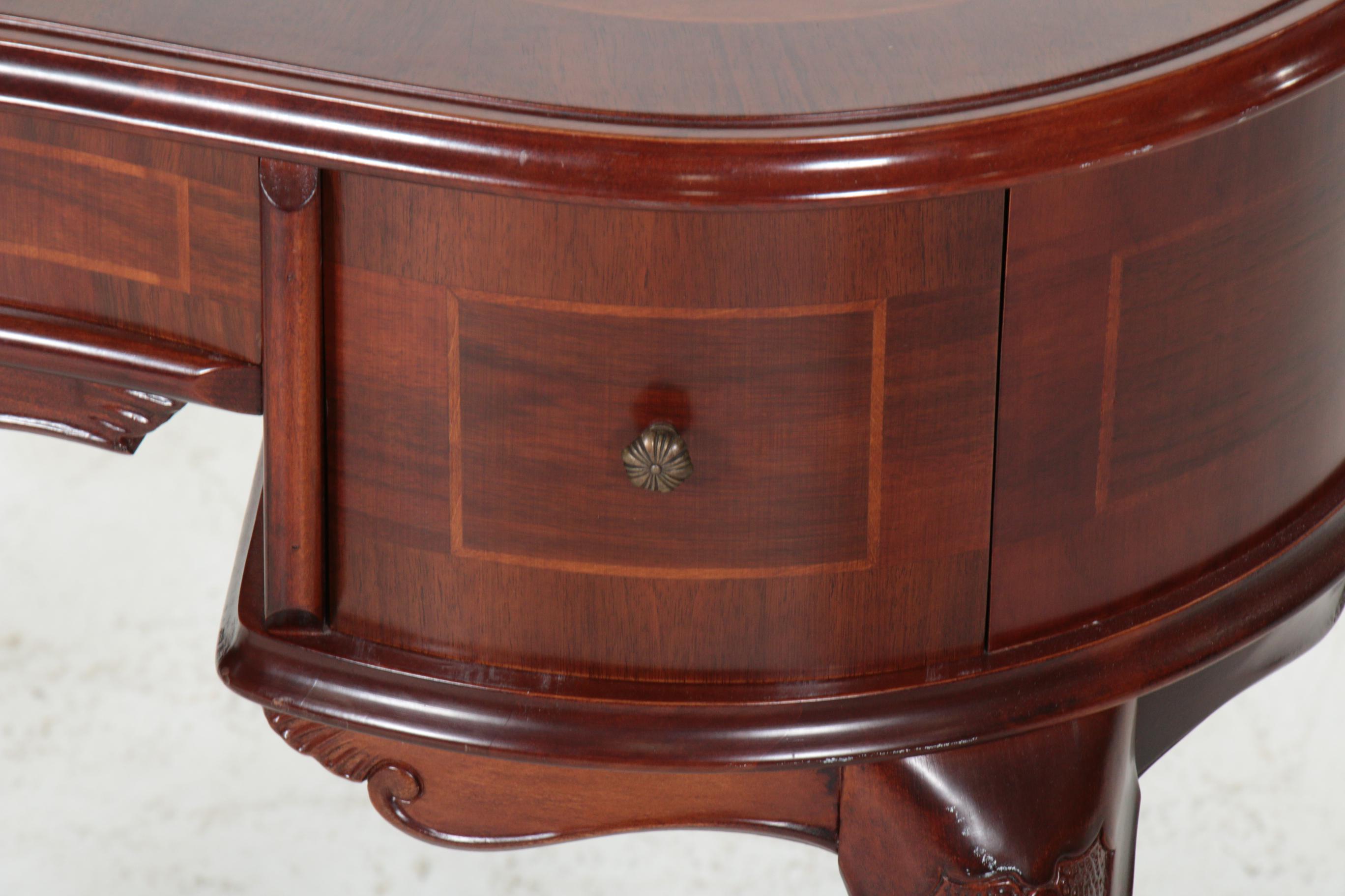 Queen Anne Style Cherry Vanity Table with Chair, Late 20th Century | EBTH