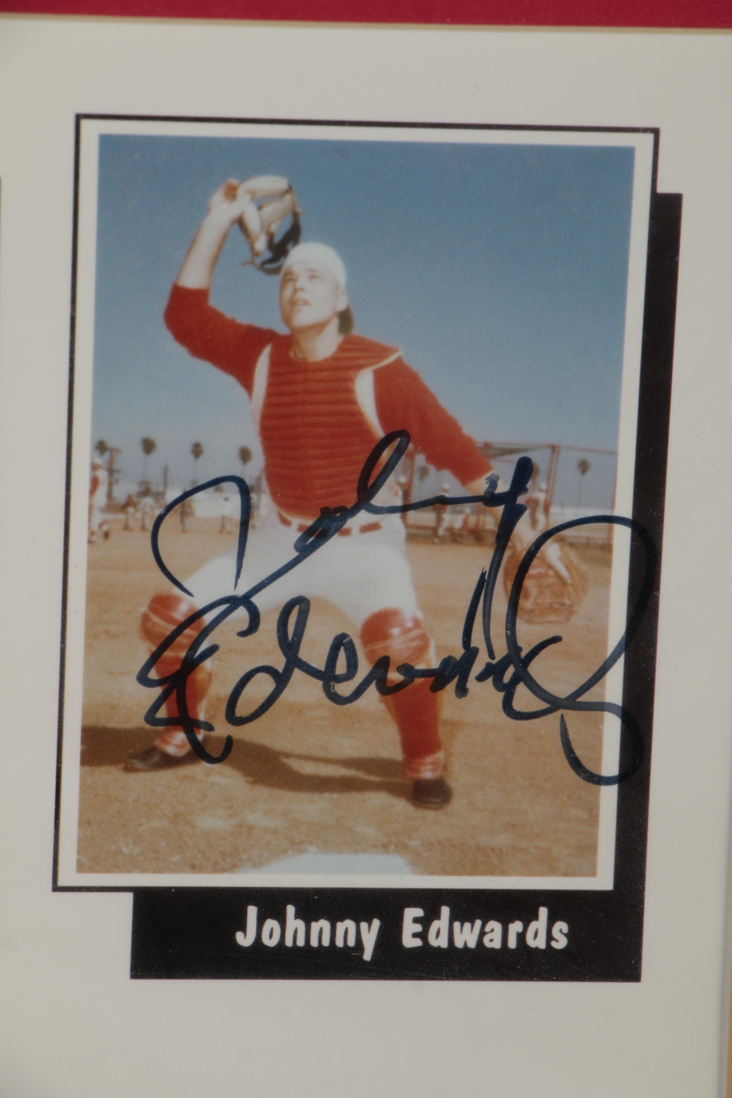 1961 Cincinnati Reds Players Signed Framed Photo Print | EBTH