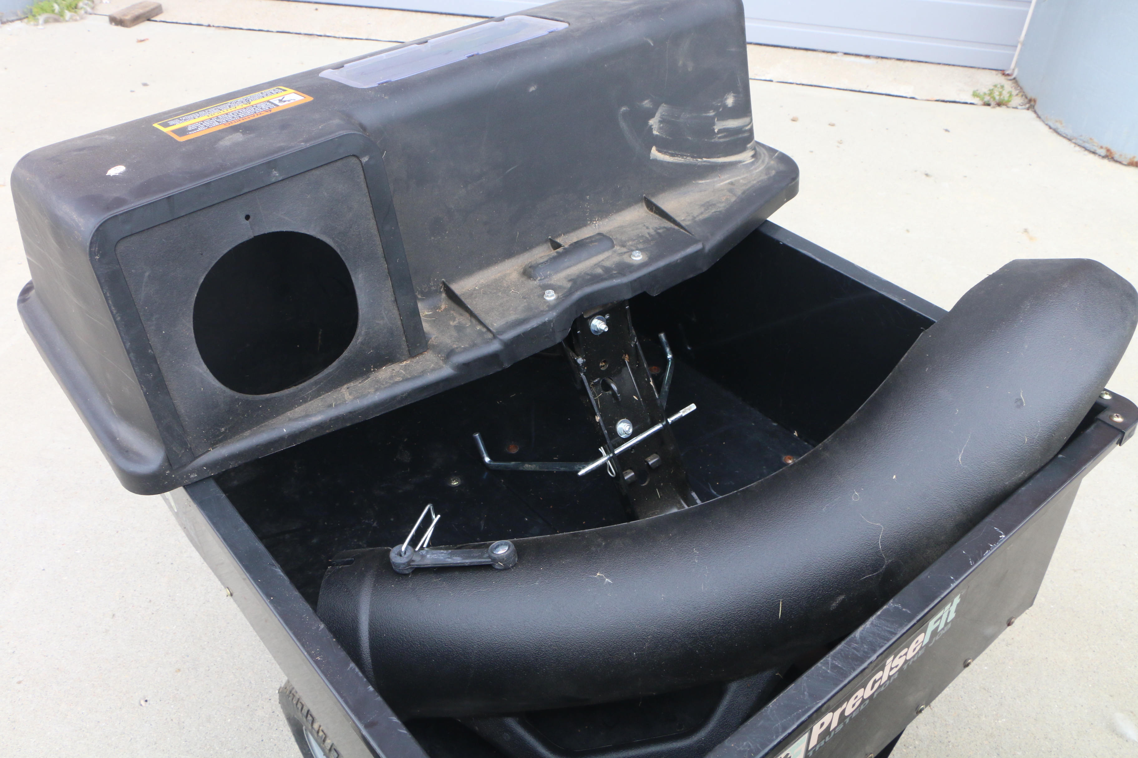 John Deere D140 Lawn Tractor with Tow Behind, Baggers and Side Vacuum ...