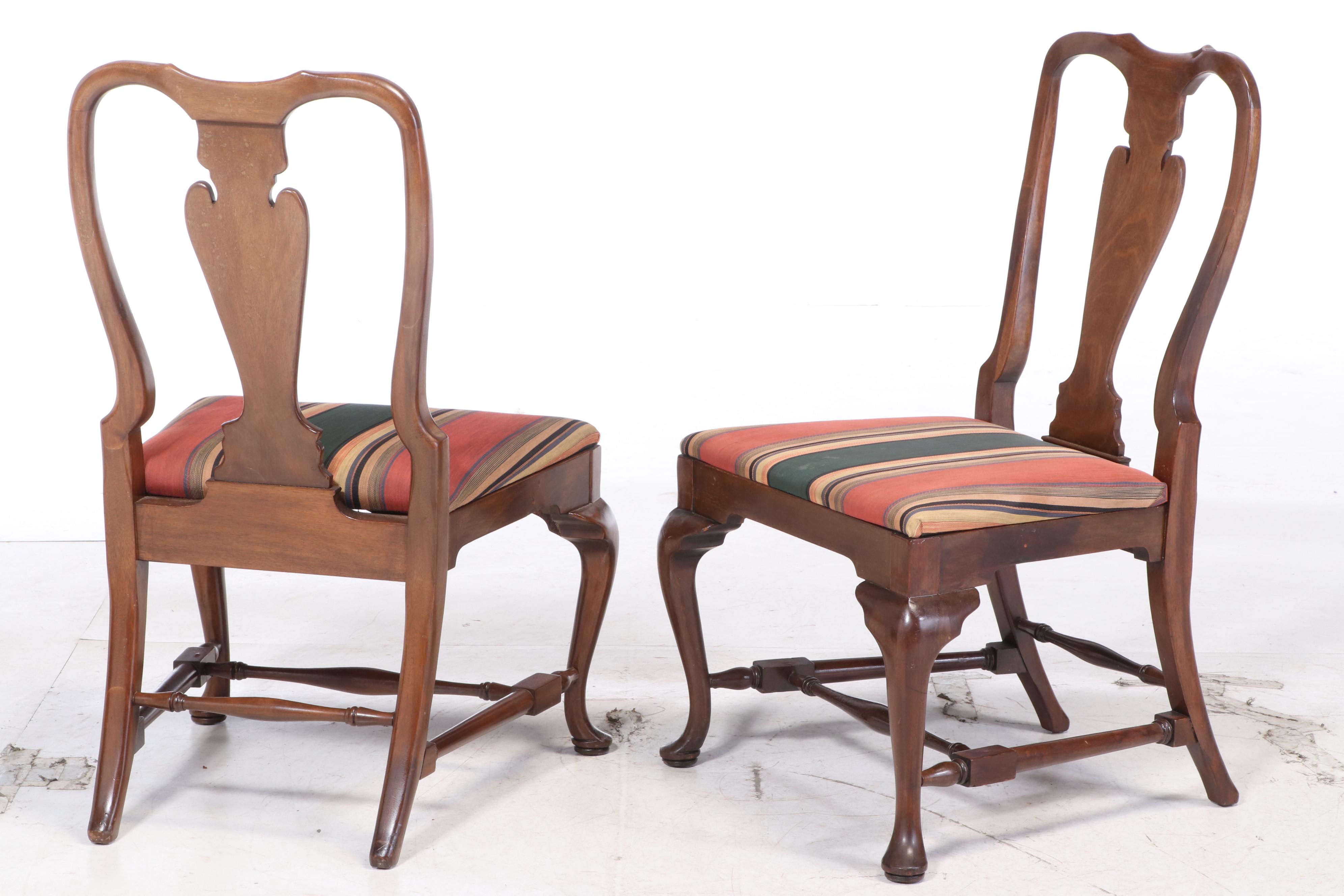Queen Anne Style Walnut Fiddle Back Dining Chairs, Late 20th Century | EBTH