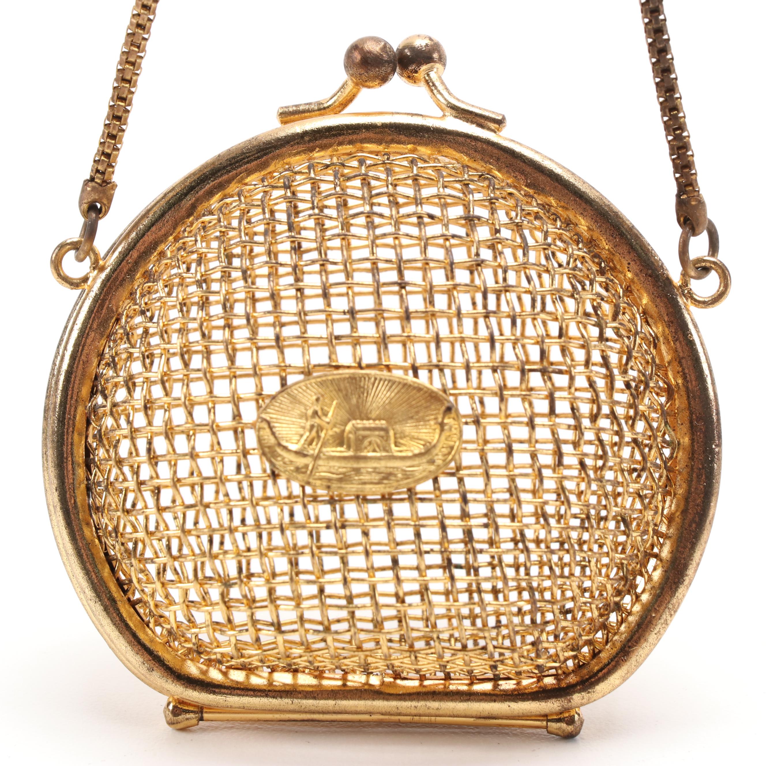 Needlepoint and Metal Coin Purses with Kiss Lock Clasps, Vintage | EBTH