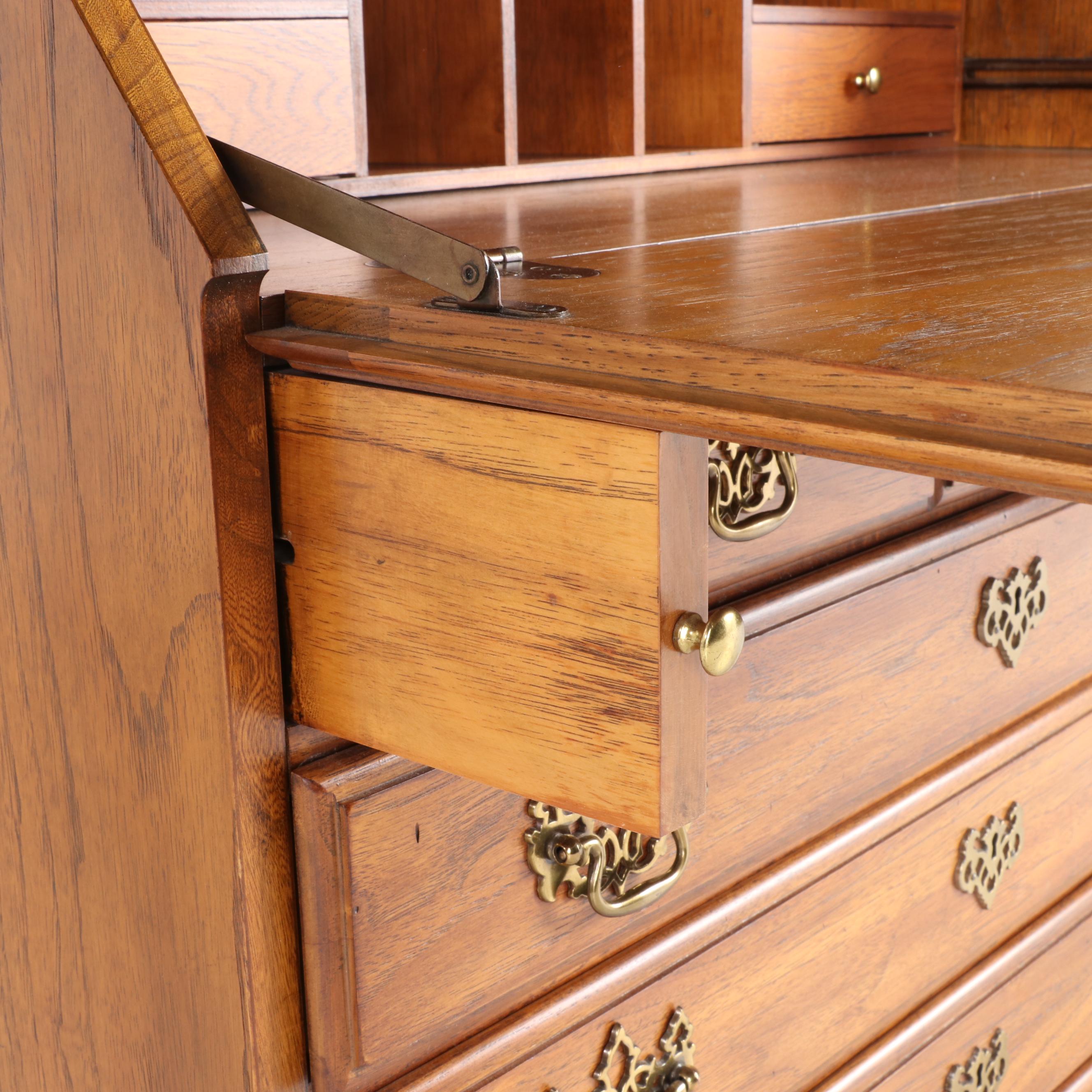 Thomasville 2-Piece Oak Illuminated Secretary Bookcase | EBTH