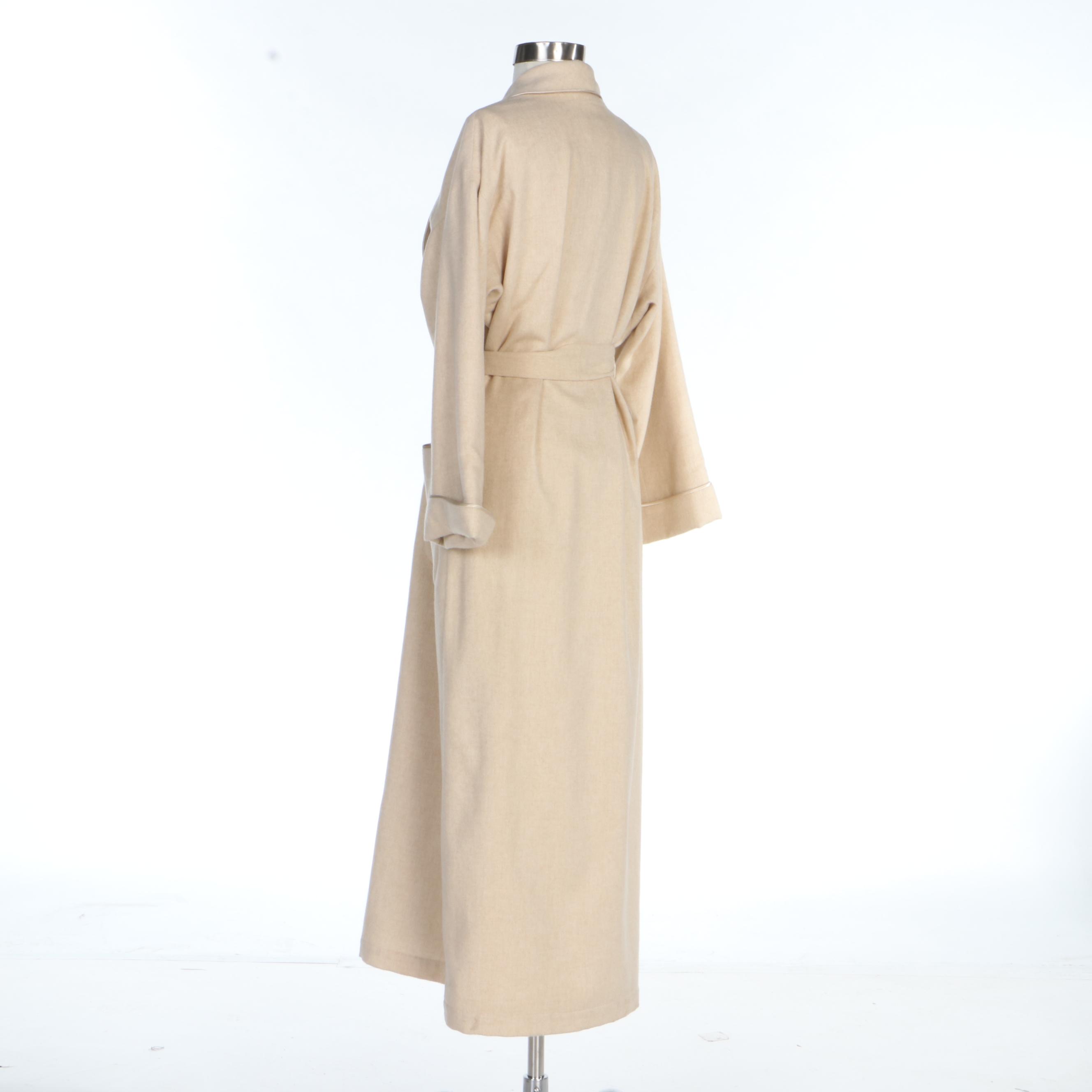 Daniel Hanson Oatmeal Cashmere Robe with Silk Trim, Made in England | EBTH