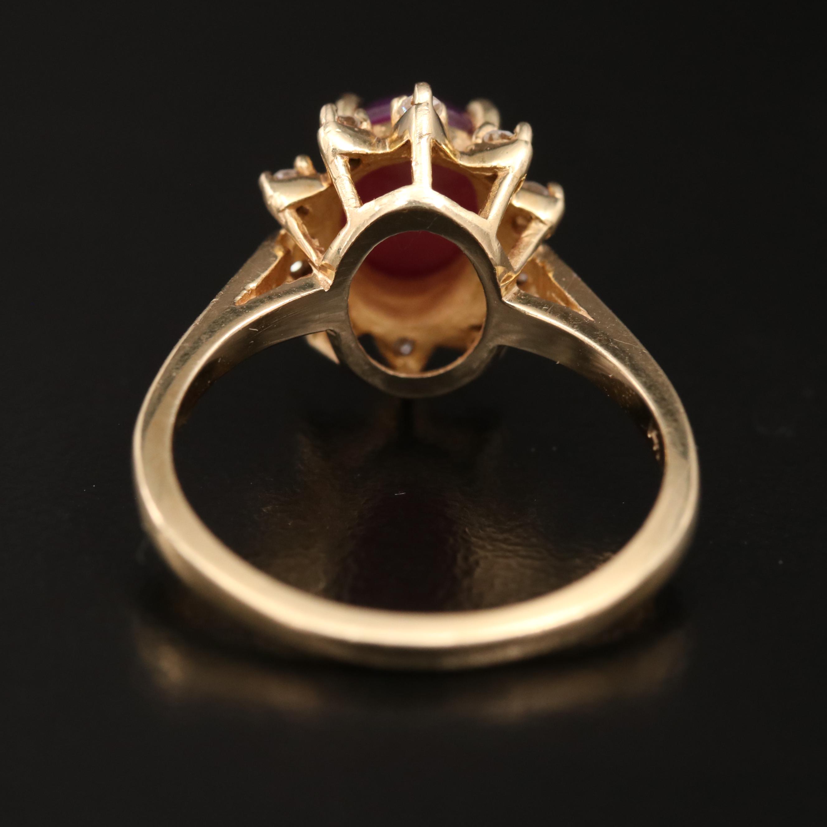 Vintage 14K Linde Star Sapphire Ring with Diamond Halo | EBTH