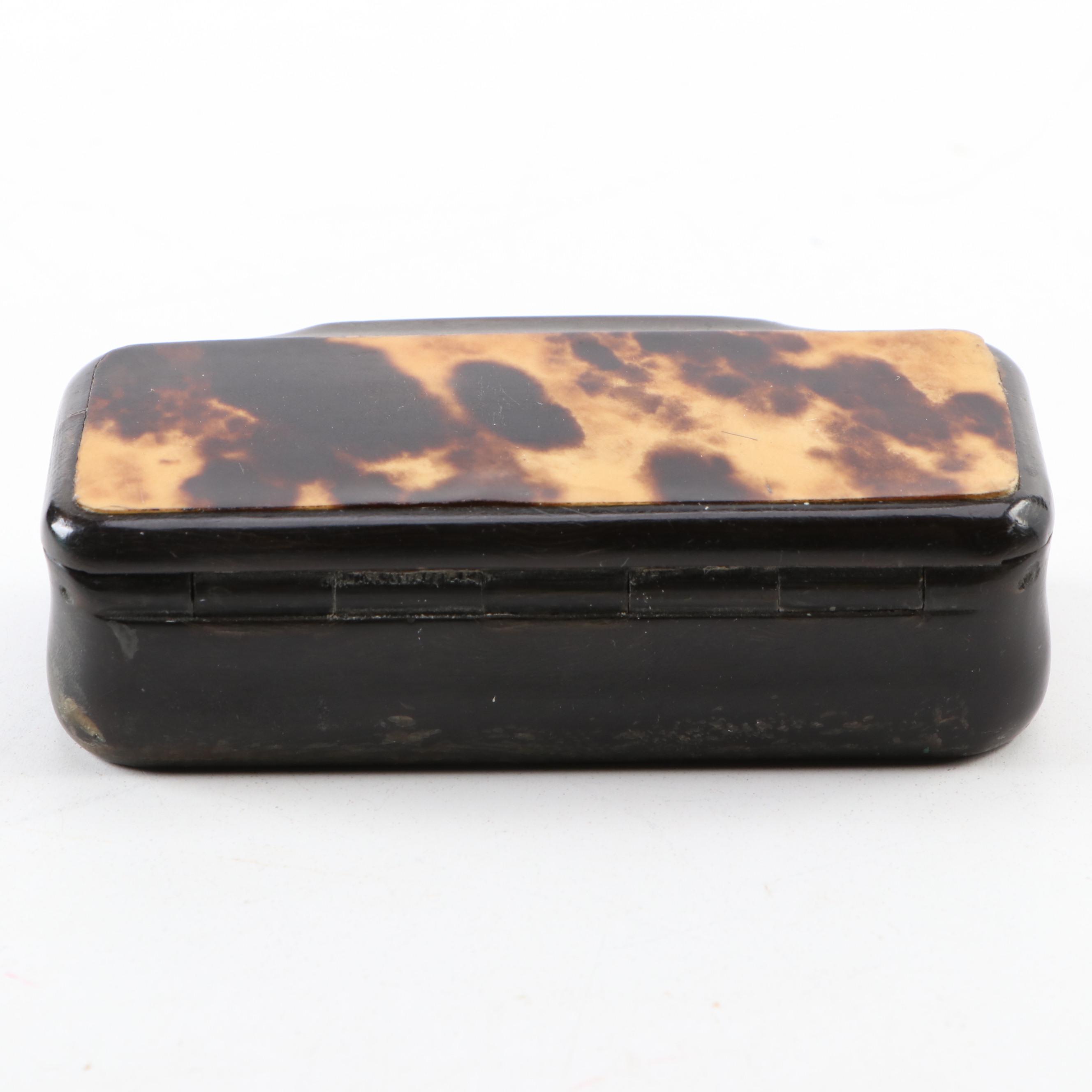 Carved Horn and Tortoiseshell Snuff Box, 19th Century | EBTH