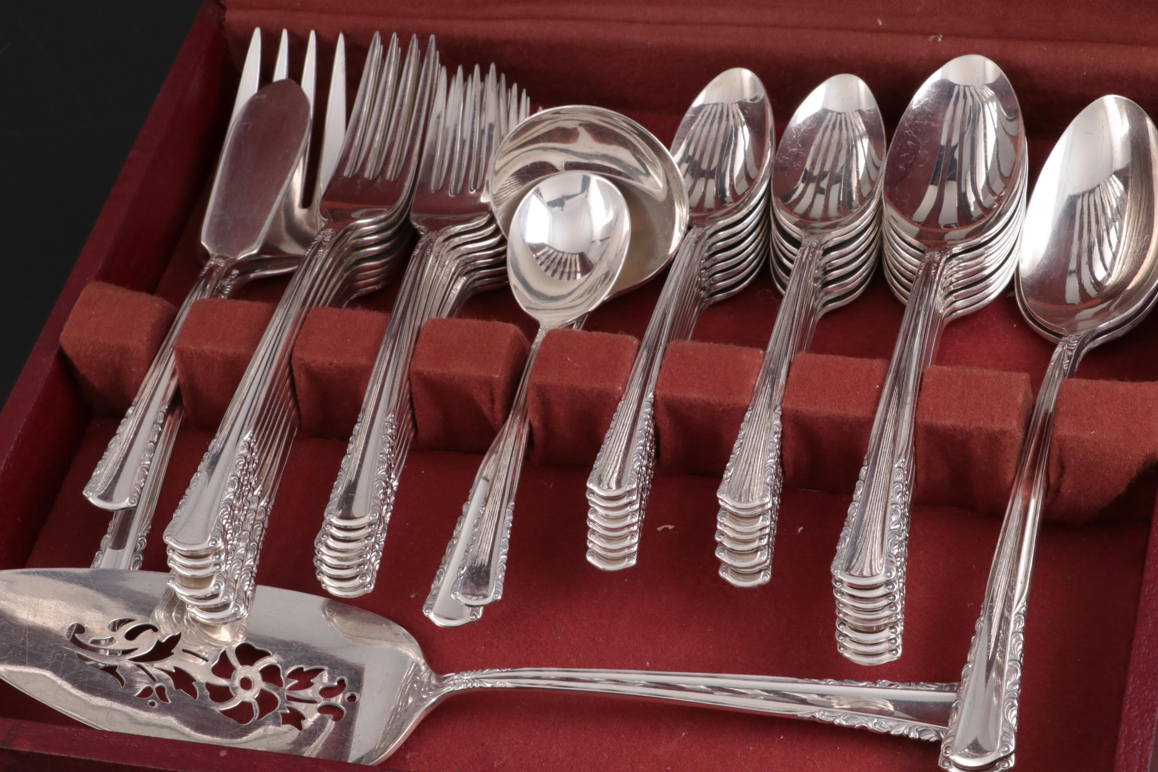 Holmes & Edwards "May Queen" Inlaid Silver Plate Flatware with Chest | EBTH