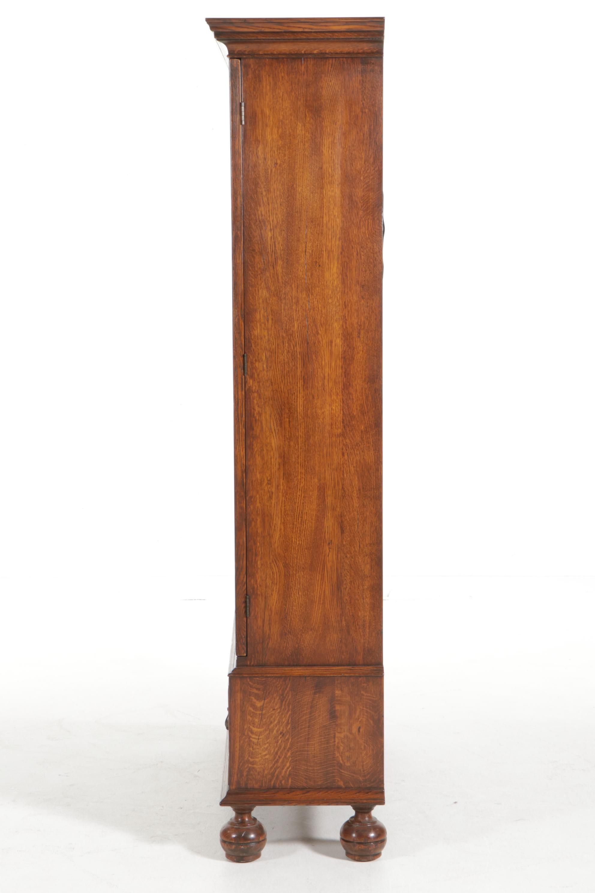 Antiquities by Stickley Oak Lighted Display Cabinet | EBTH