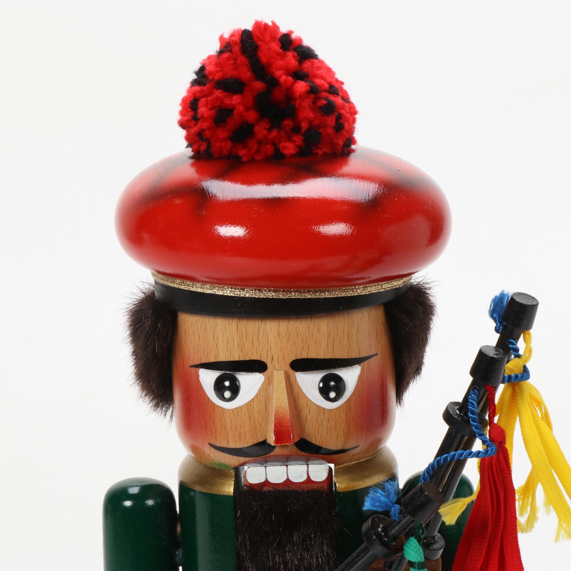 Steinbach "Scottish Bagpiper" Wooden Nutcracker | EBTH