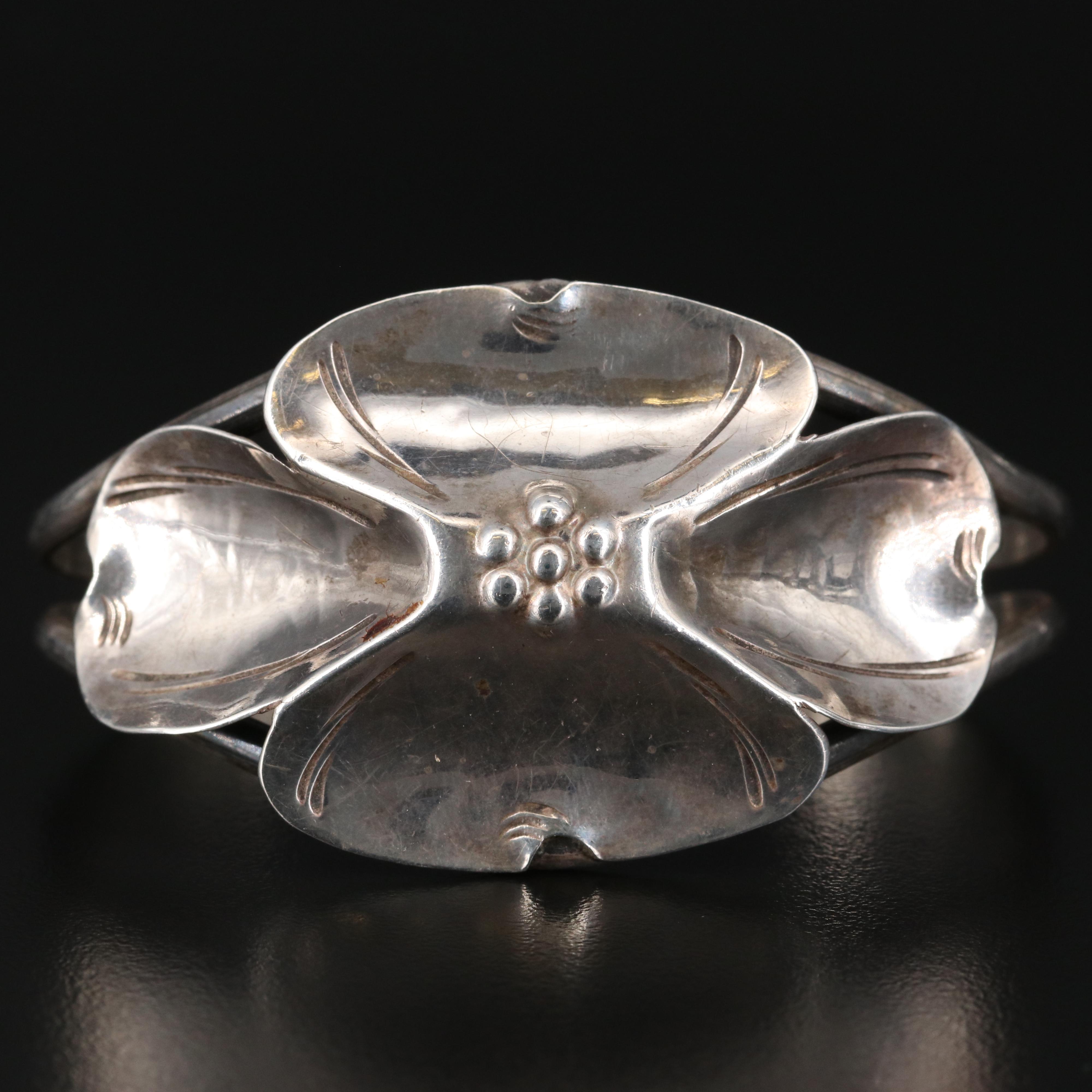 Stuart Nye "Dogwood" Sterling Silver Bracelet, Brooch and Ring | EBTH