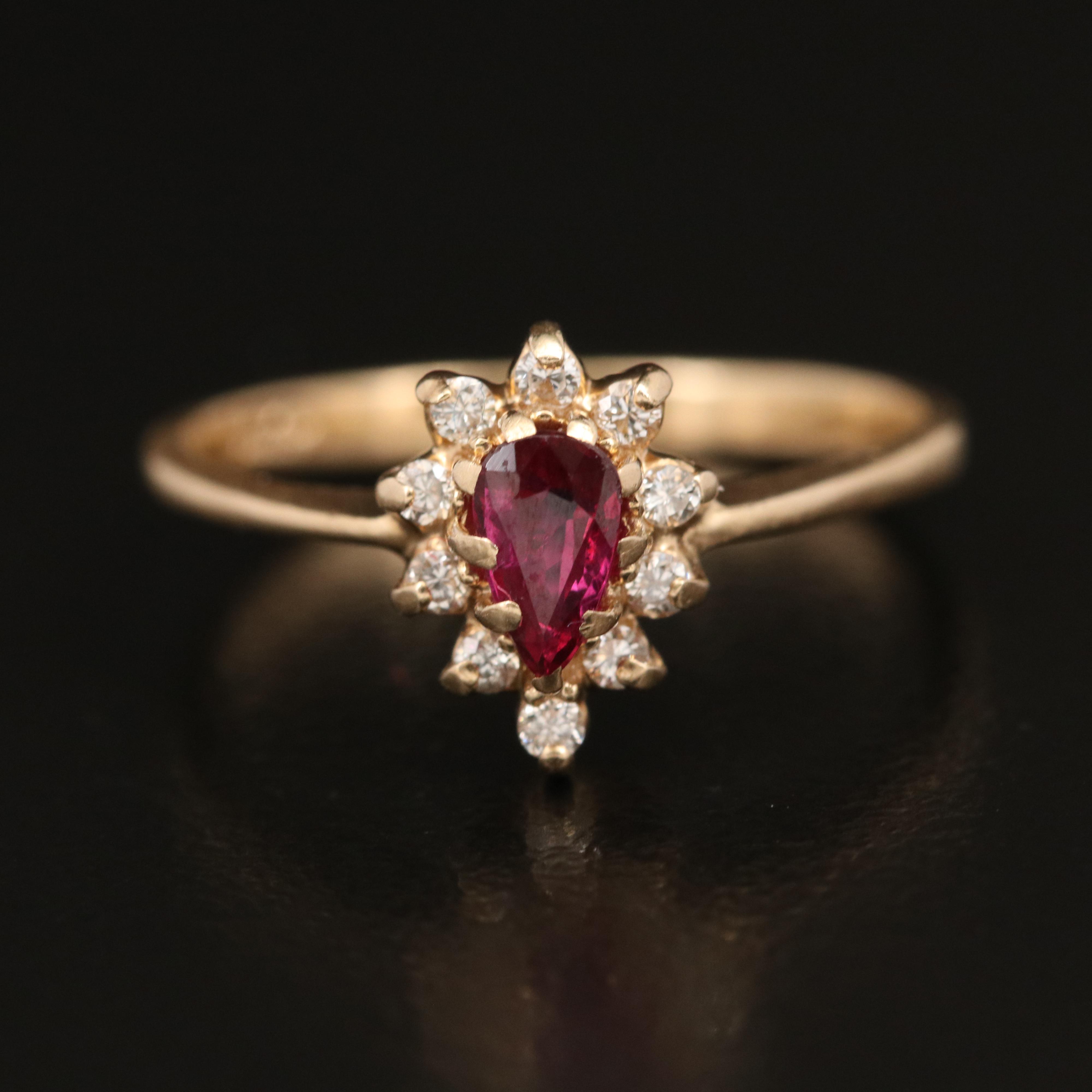 Contemporary 14K Yellow Gold Ruby Ring | EBTH