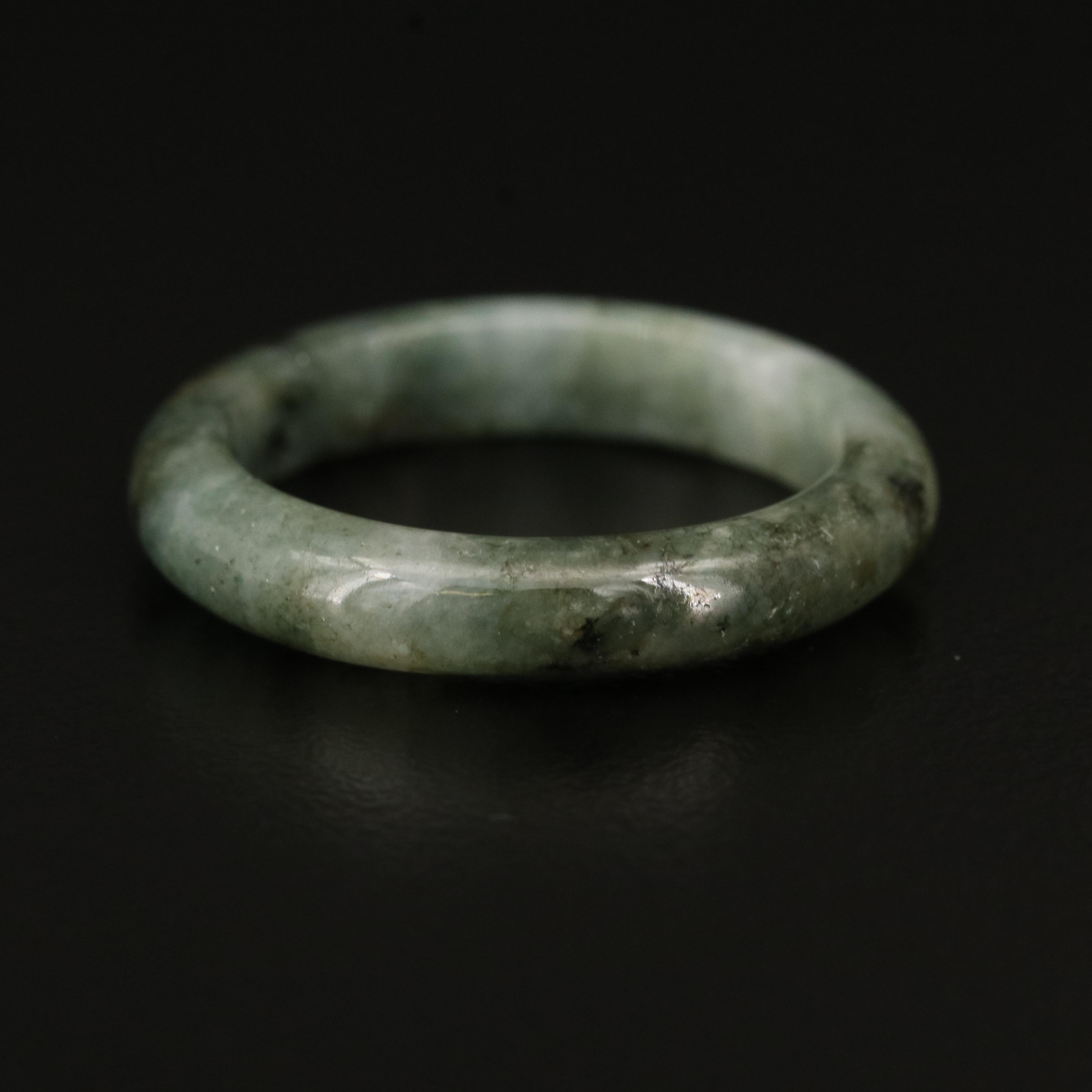 Hololith Jadeite Rings | EBTH