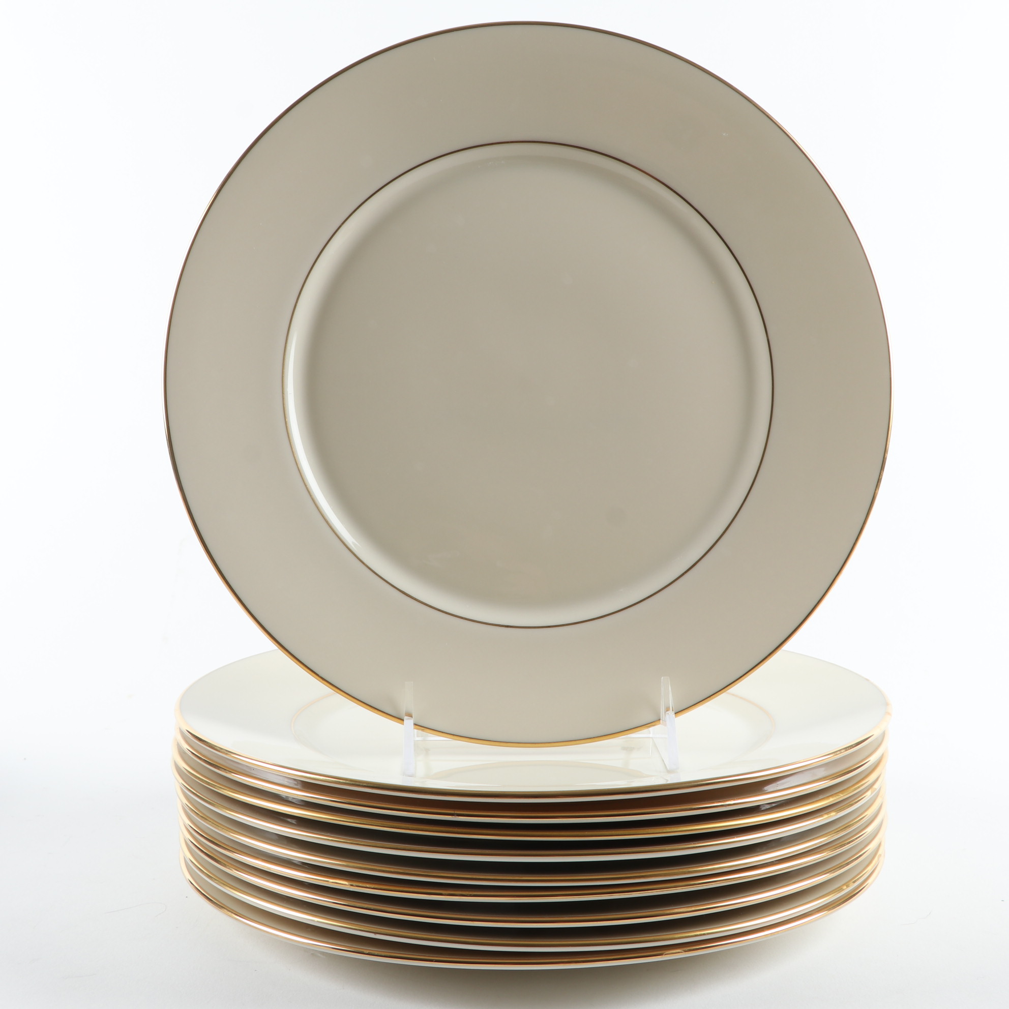 Lenox "Hayworth" Gold Trimmed China Dinnerware, 1982–2010 | EBTH