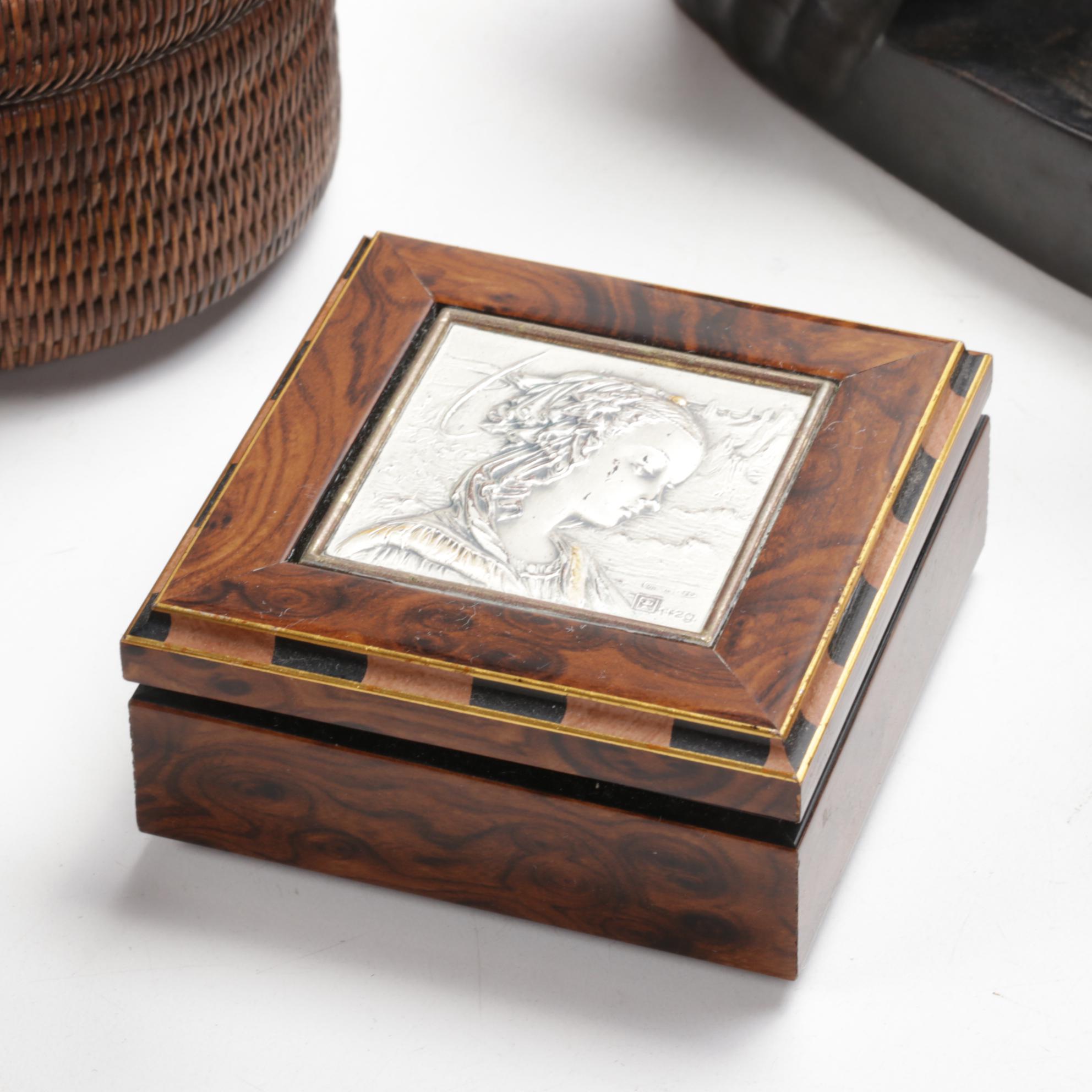 Handcrafted Ashtray, Sculptures, and Decorative Boxes | EBTH