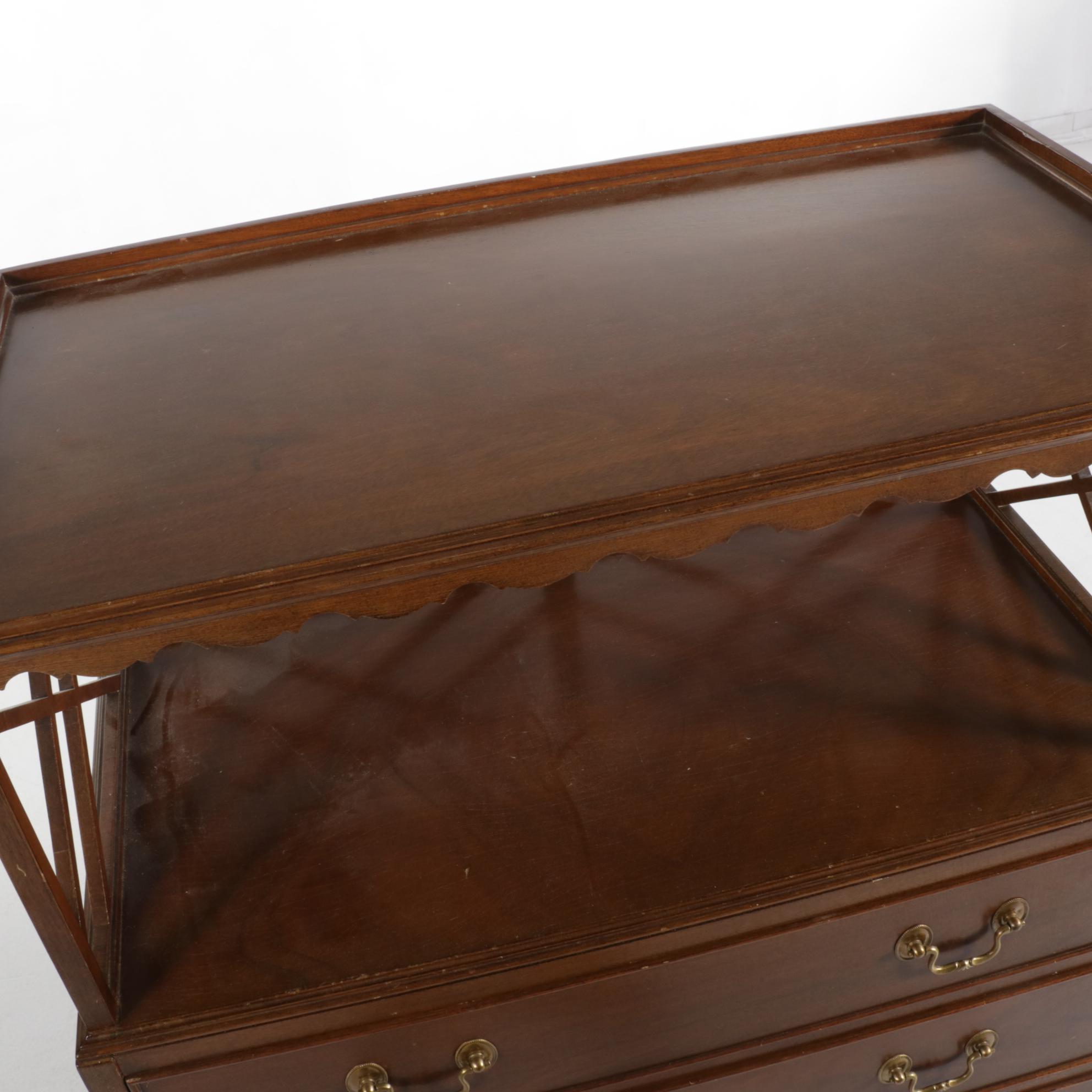 Sligh George III Style Mahogany Chest of Drawers | EBTH