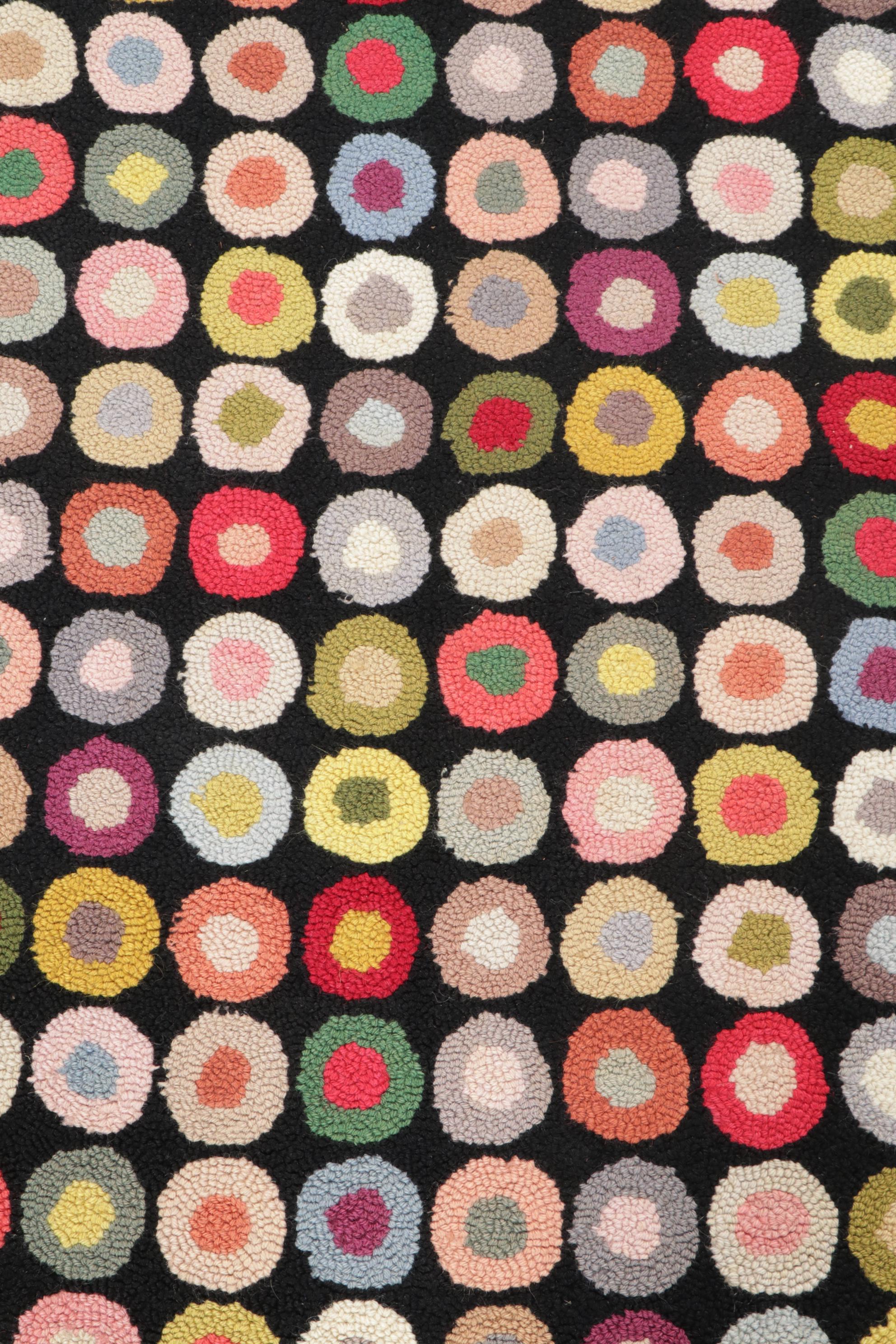 2' x 3' Hand-Hooked Claire Murray "Button" Accent Rug | EBTH