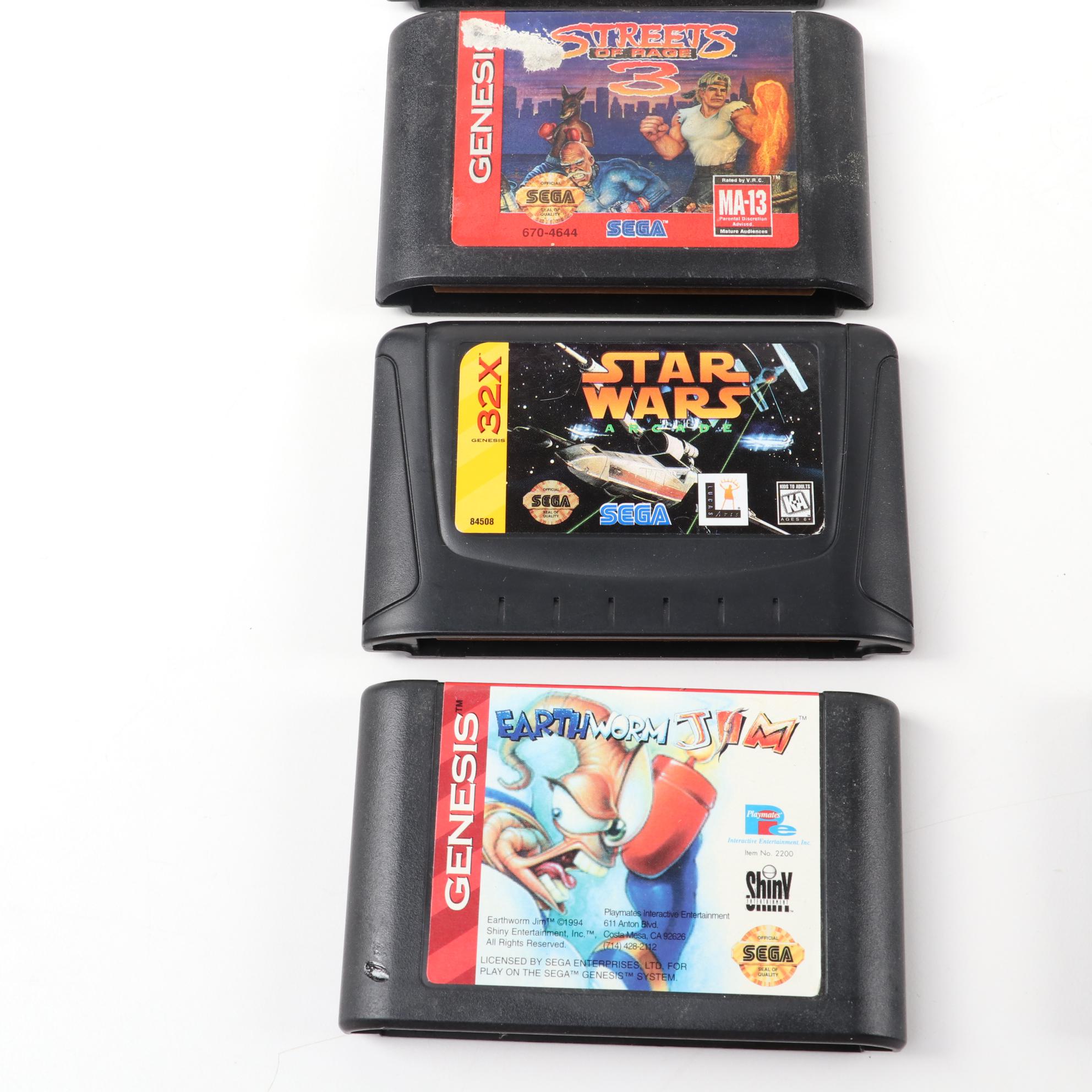 Sega Genesis and 32X Game Cartridges and Controller Collection | EBTH