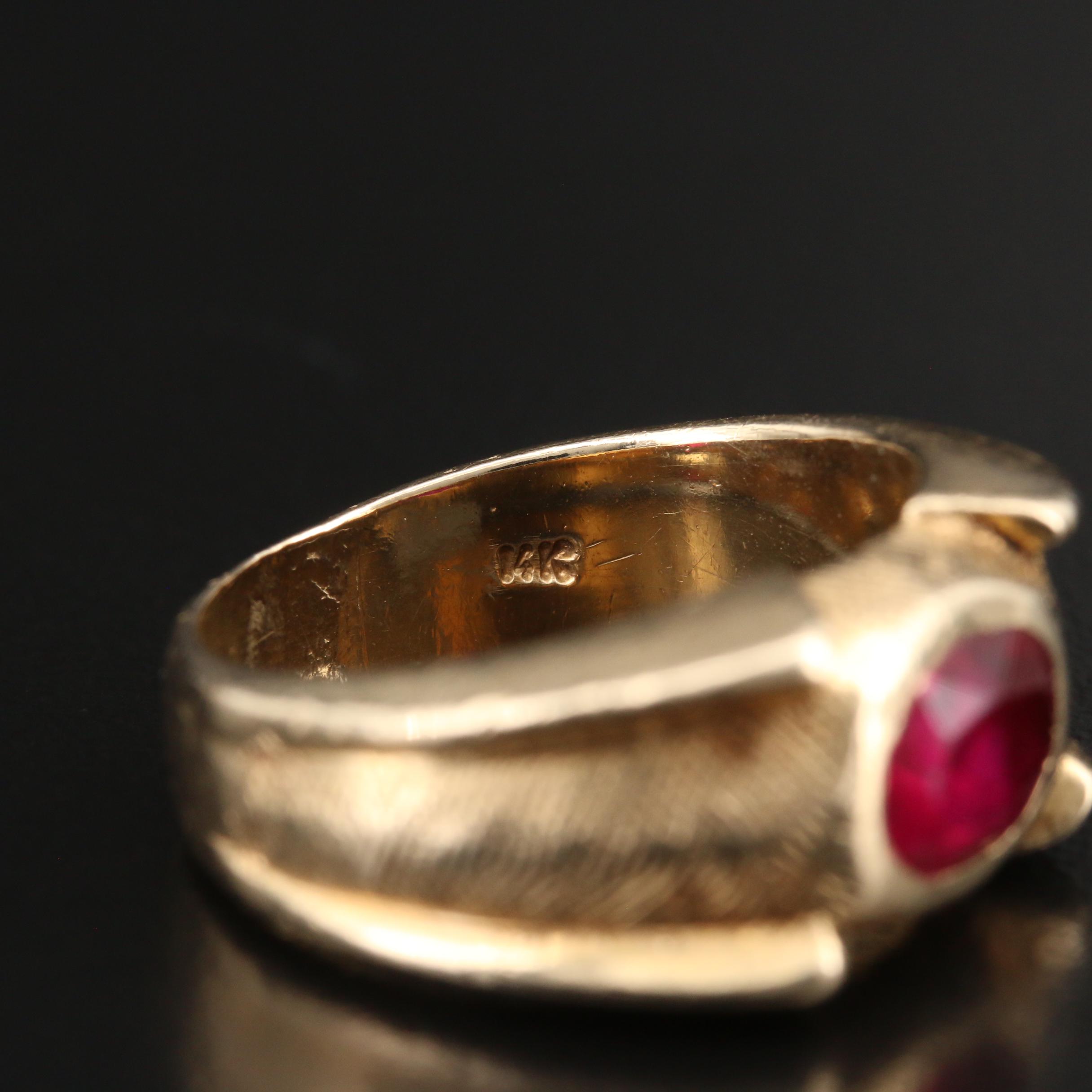 Vintage 14K Ruby Ring with Florentine Finish | EBTH