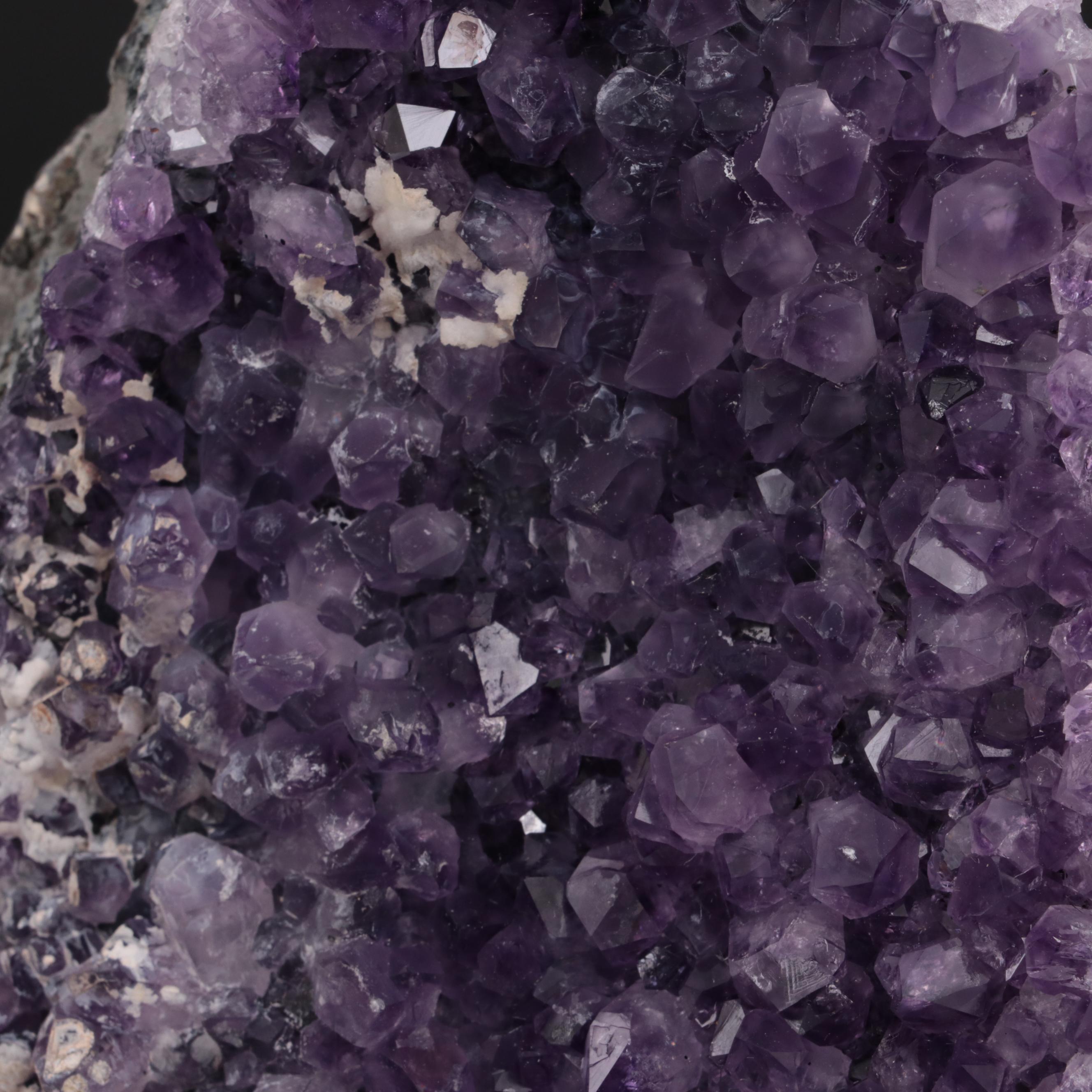 Amethyst Geode Specimens | EBTH