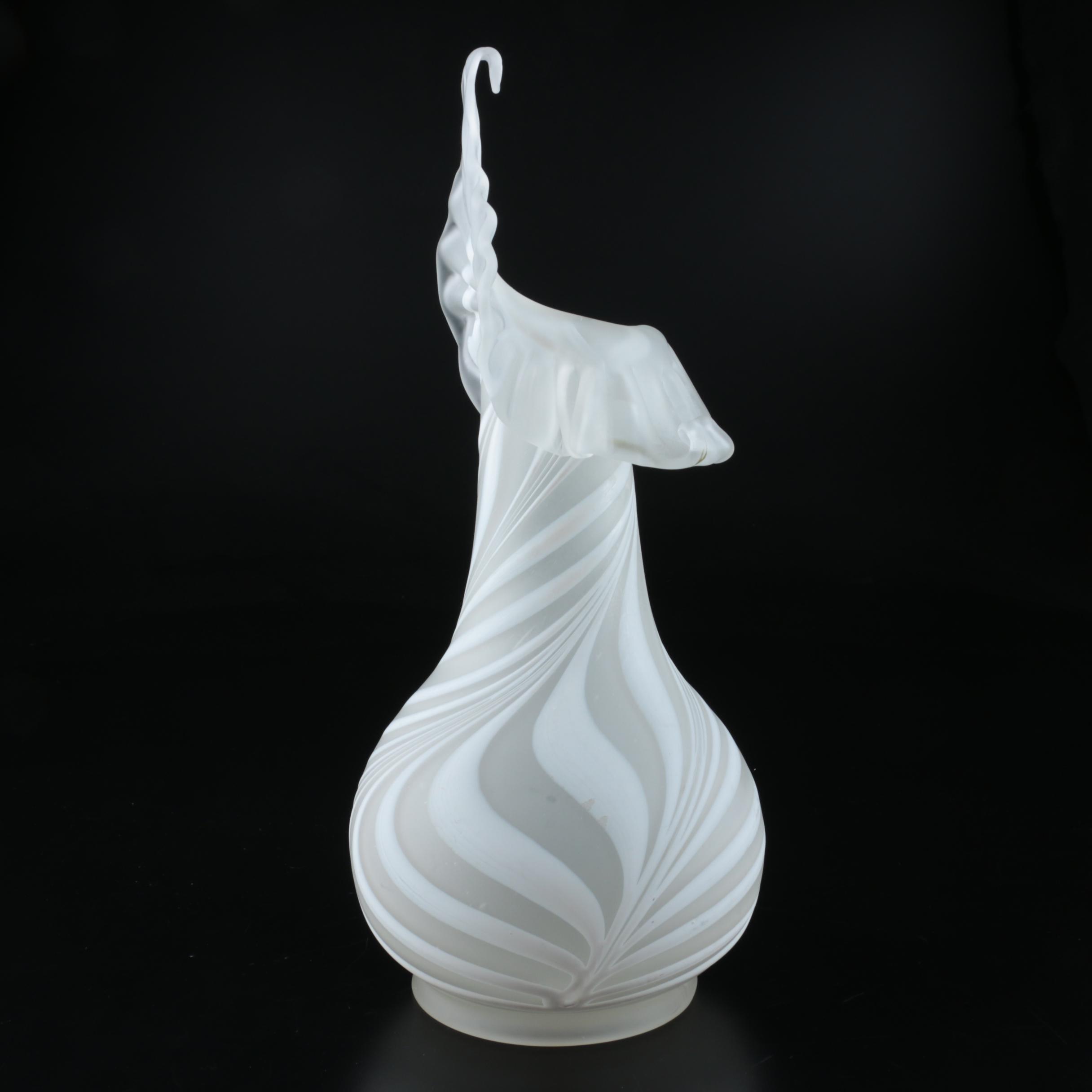 Essie Zareh for Baijan Handblown Frosted White Art Glass Vase | EBTH