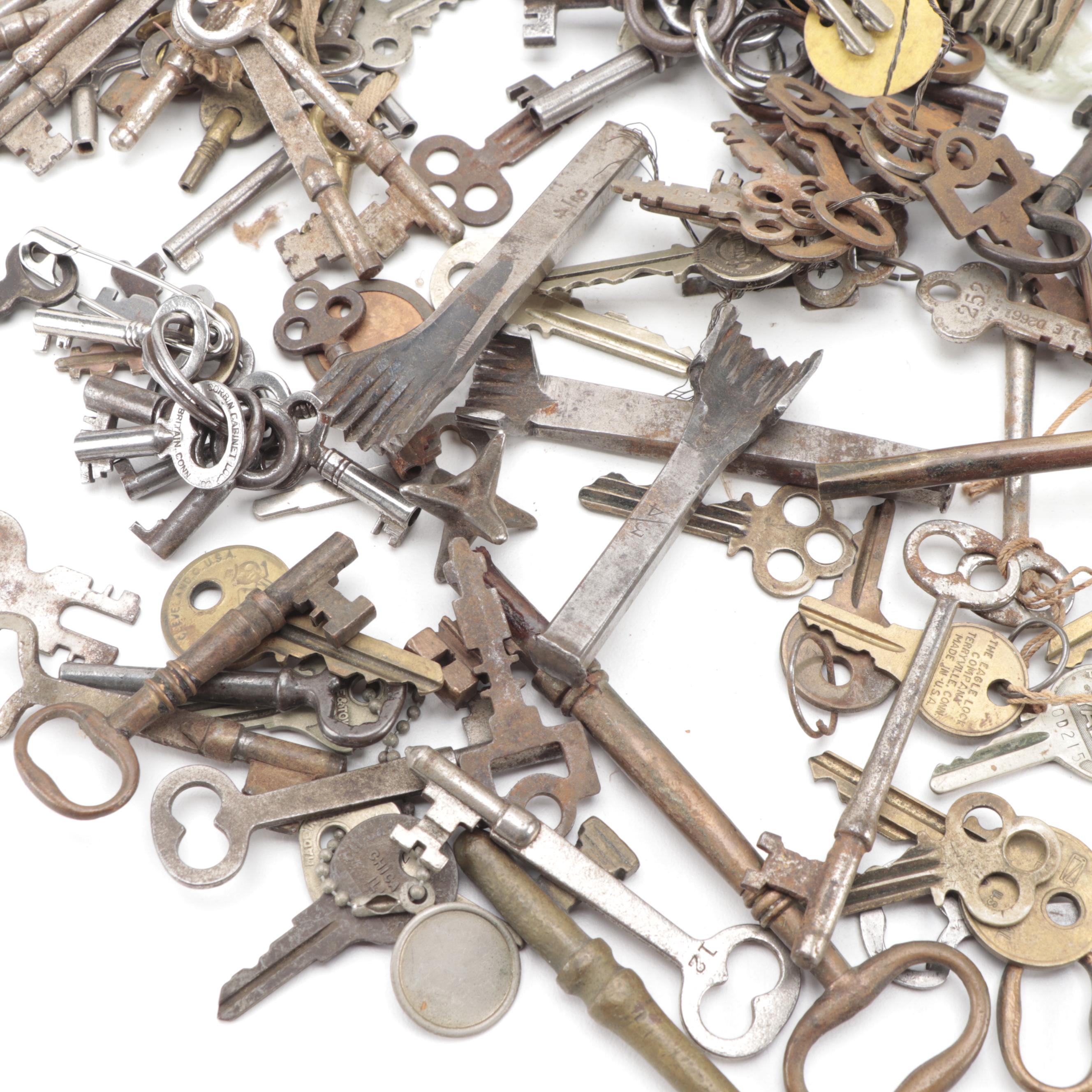 Assorted Metal and Steel Keys | EBTH