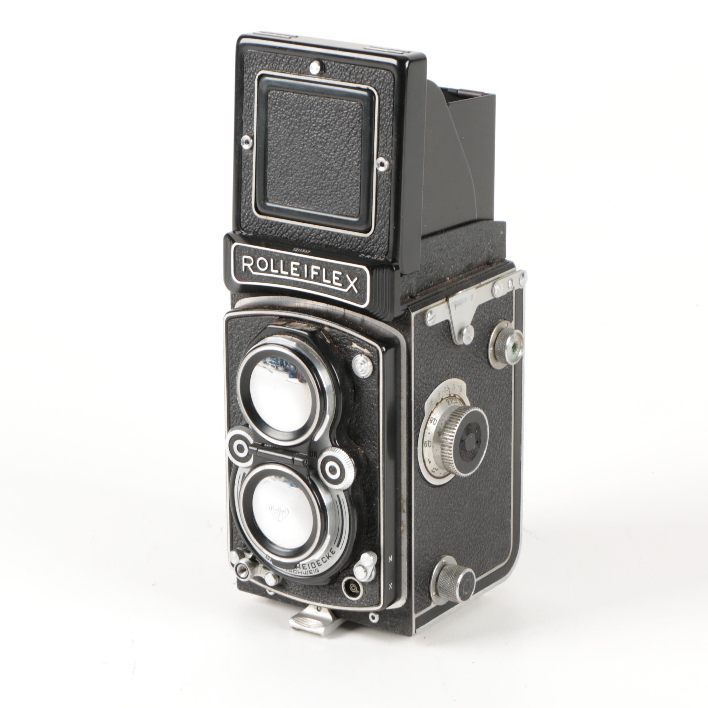 Rolleiflex Automat Camera with Leather Case and Accessories | EBTH