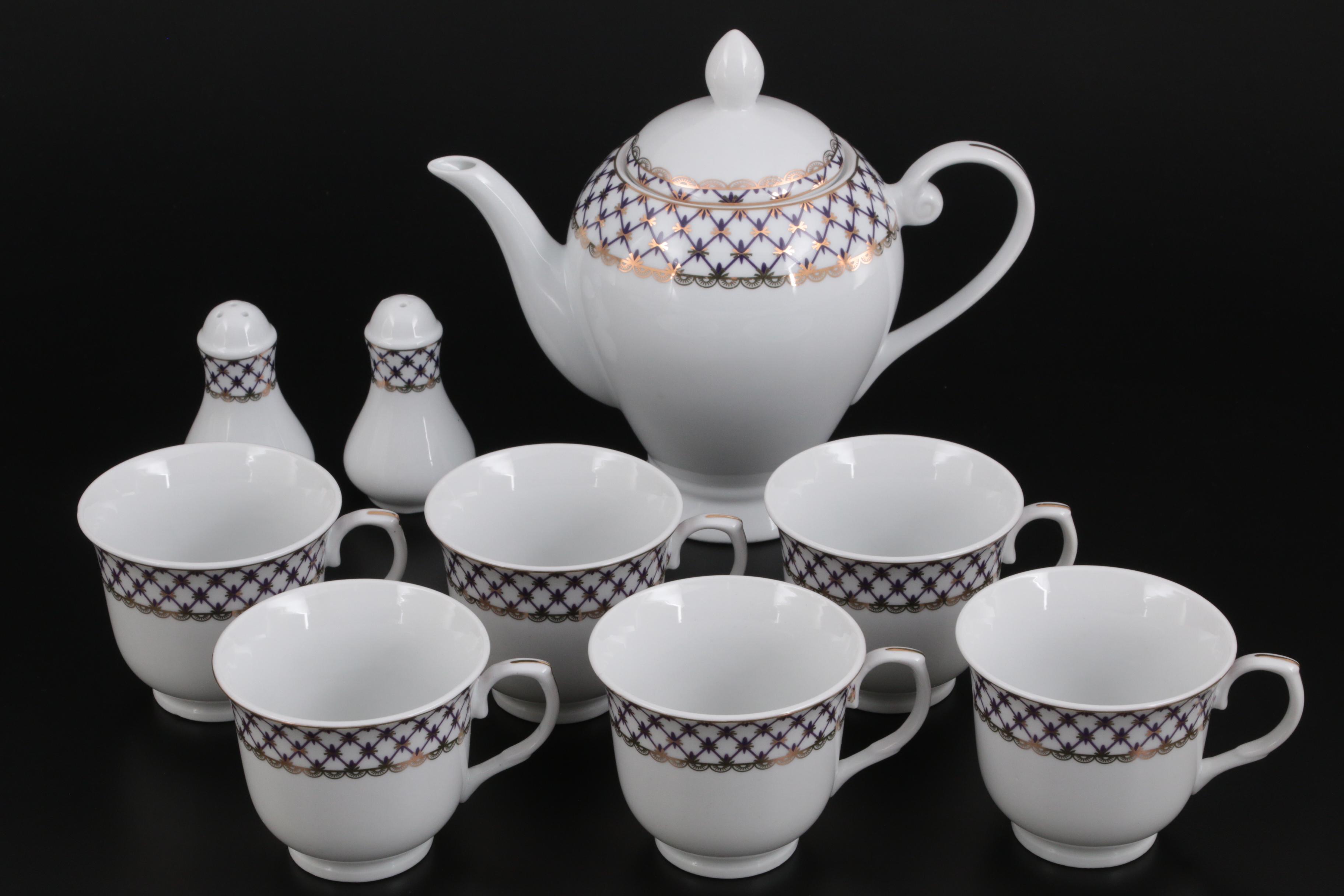 Russian Lomonosov Gold Net Porcelain Dinnerware | EBTH