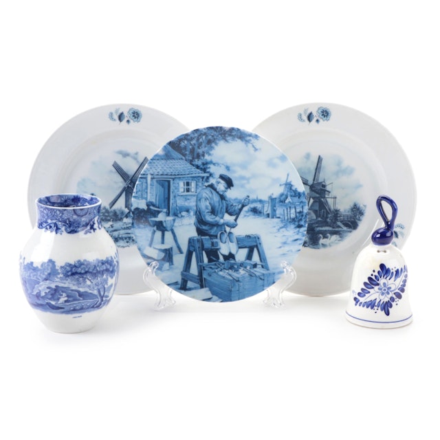 Delfts Blauw Plates with Spode Vase and Brinn's Porcelain Bell | Barnebys