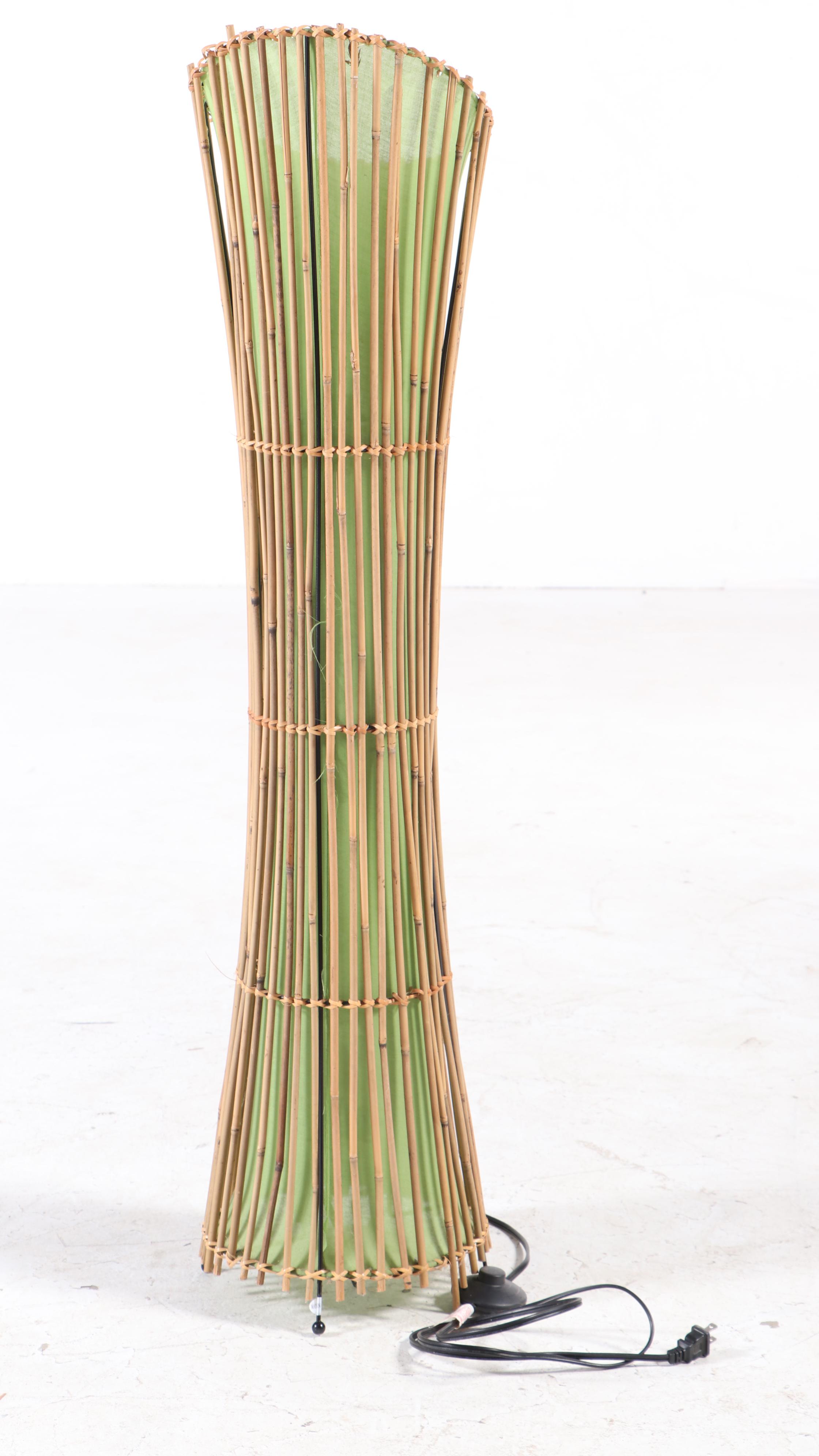 Fick's Reed Bent Wood Swivel Dining Chairs and Table with Bamboo Floor ...