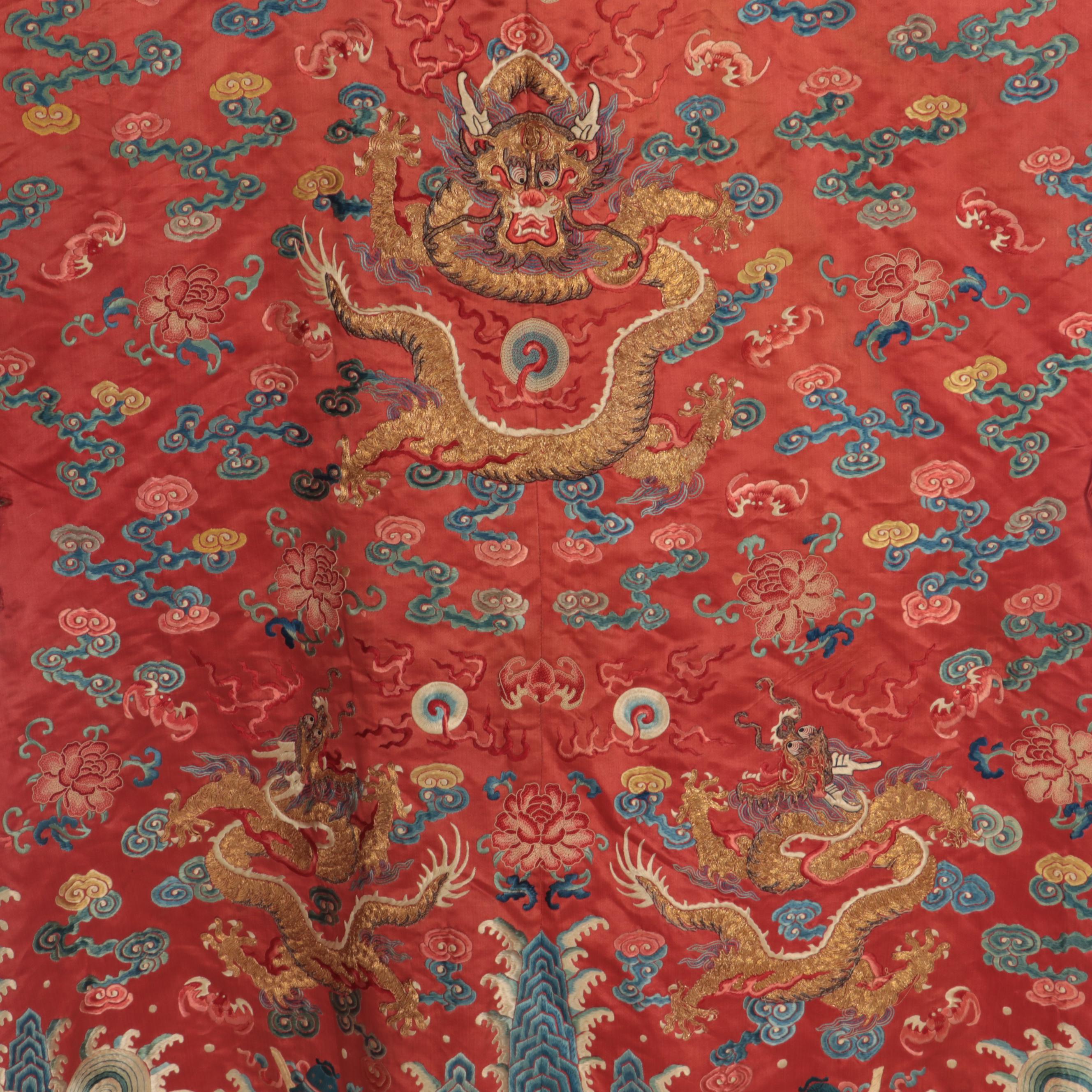 Chinese Embroidered Silk Five-Clawed Dragon Long Pao Robe, Qing Dynasty ...