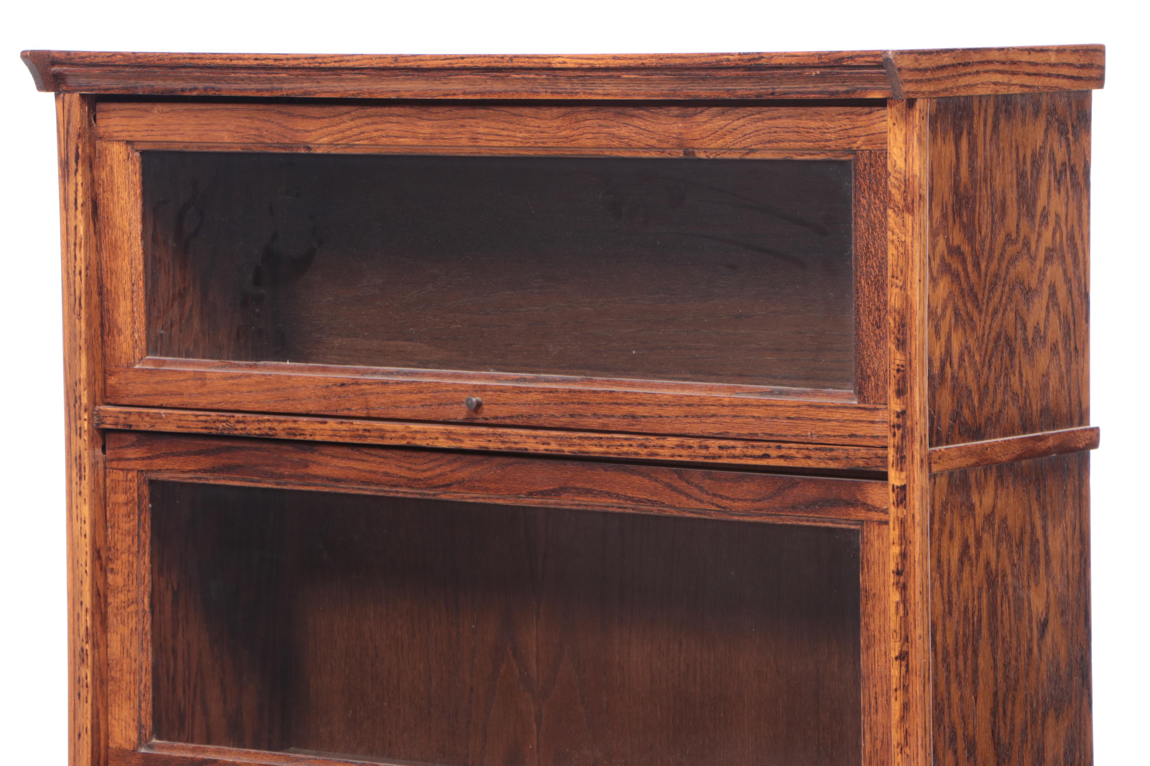 Oak Barrister Style One-Piece Bookcase | EBTH