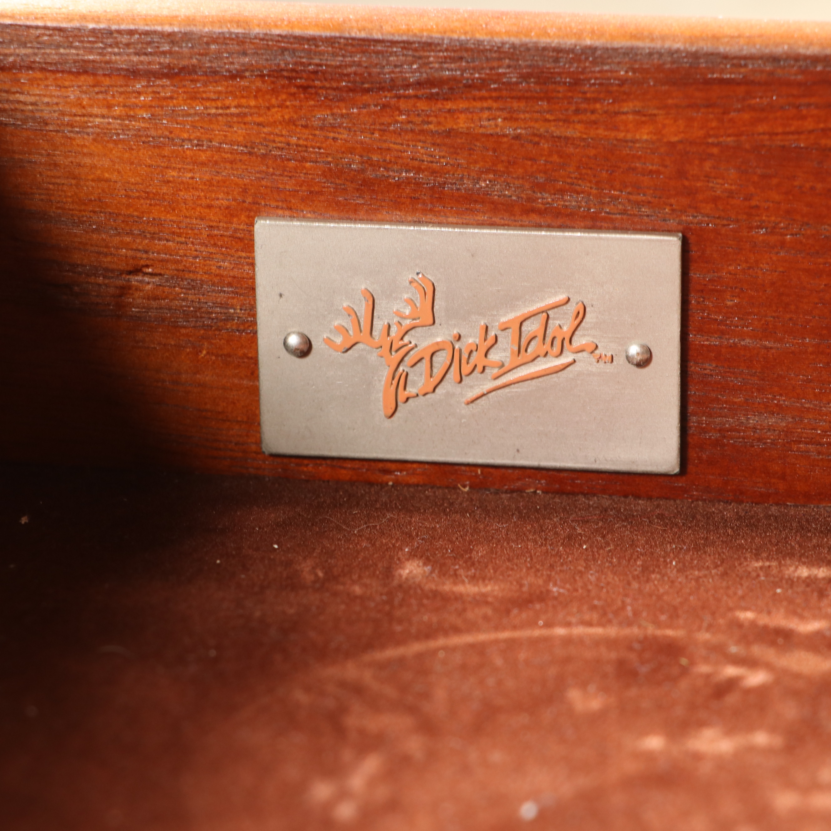 Dick Idol for Klaussner Mahogany Stained Buffet/China Cabinet | EBTH